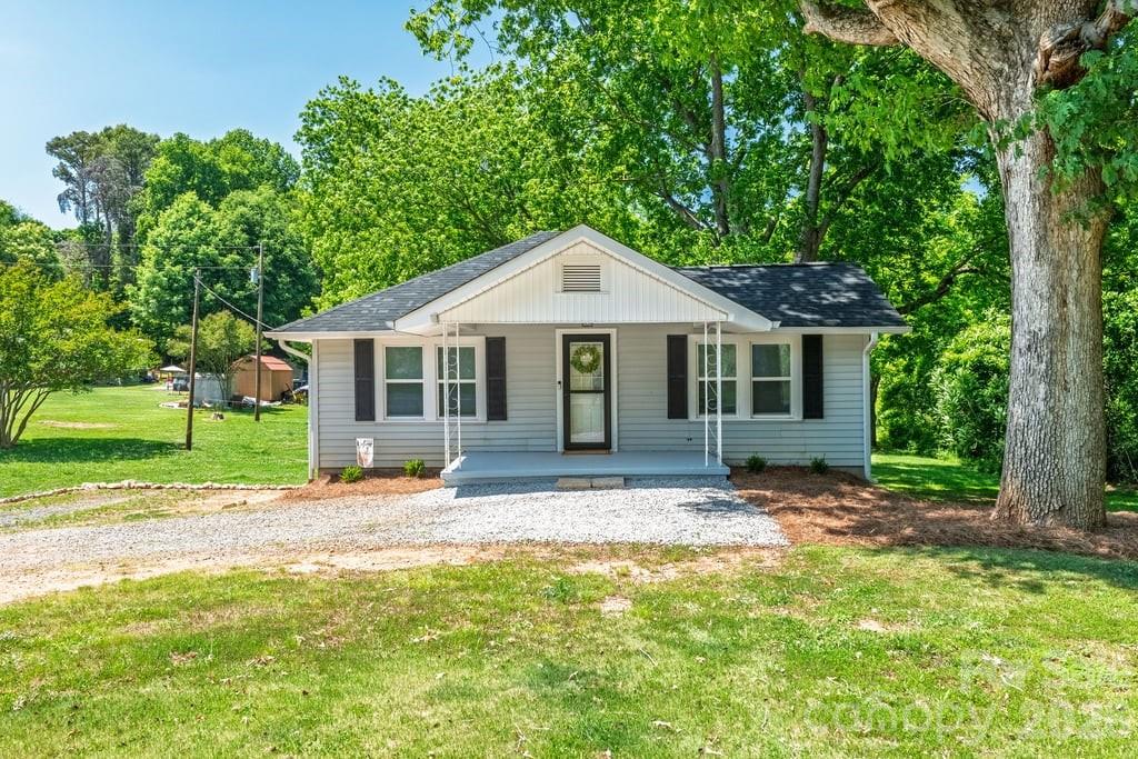 3407 Ratchford Drive, Gastonia, NC - photo 1 of 44