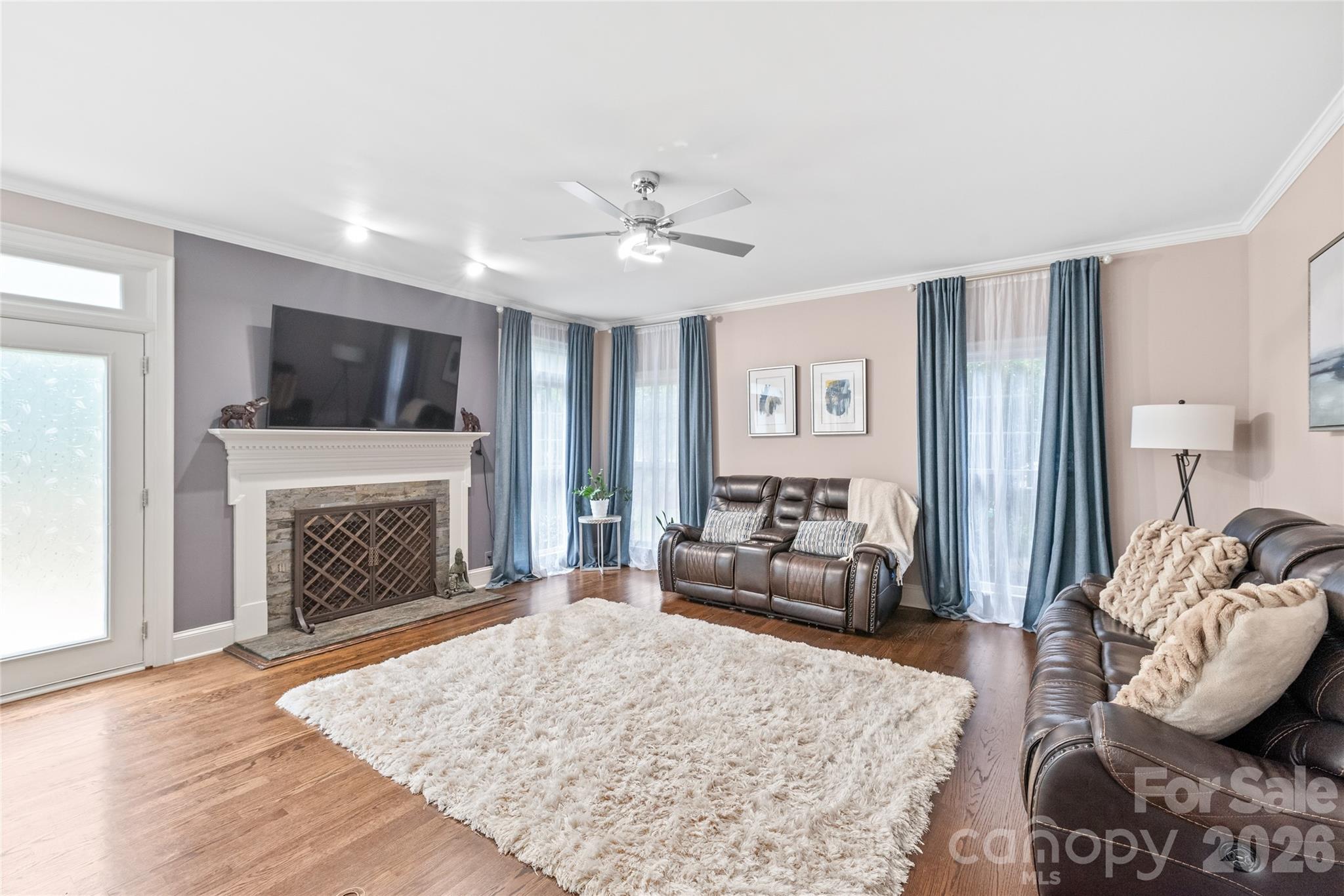 8600 Brownes Pond Lane, Charlotte, NC - photo 9 of 45