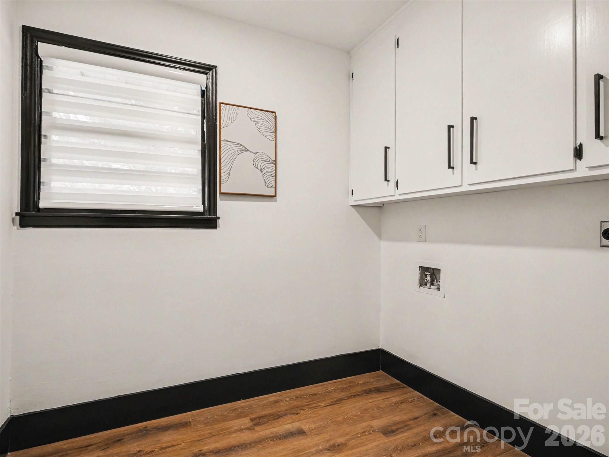 Photo 24 of 1831 Elizabeth Oaks Avenue, Charlotte, NC