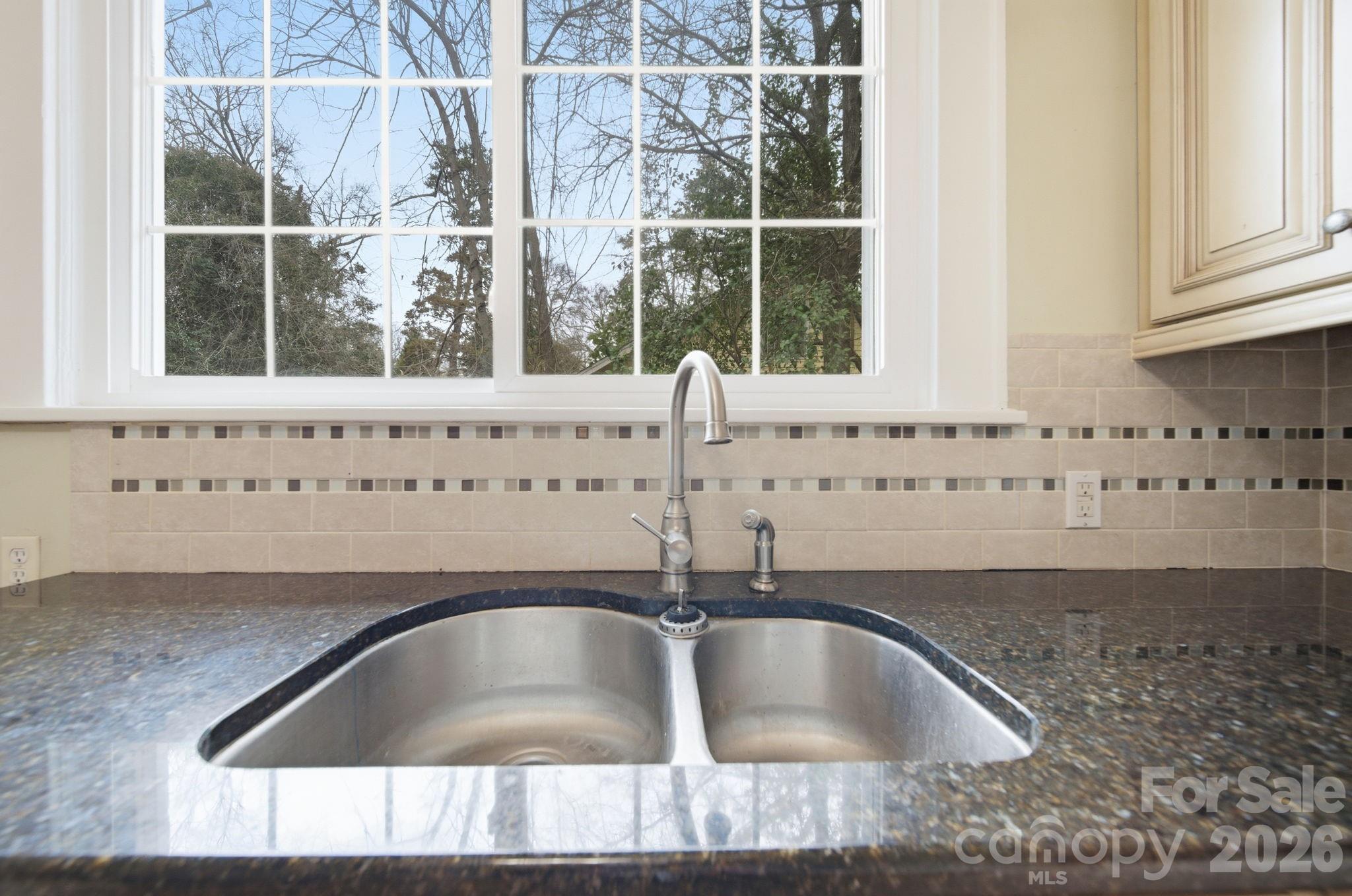 707 S York Street, Gastonia, NC - photo 15 of 39