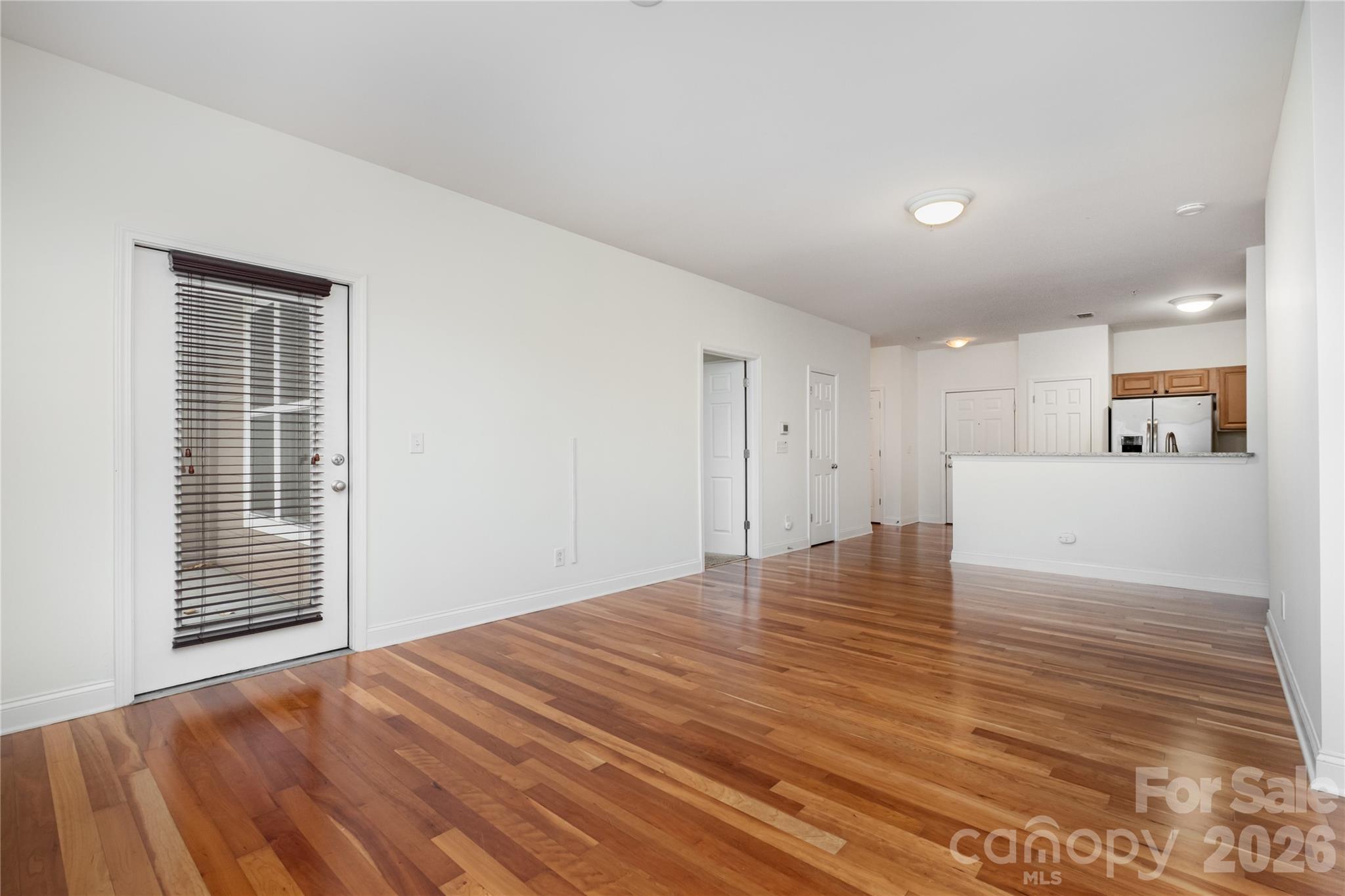 Photo 6 of 1000 E Woodlawn Road217, Charlotte, NC
