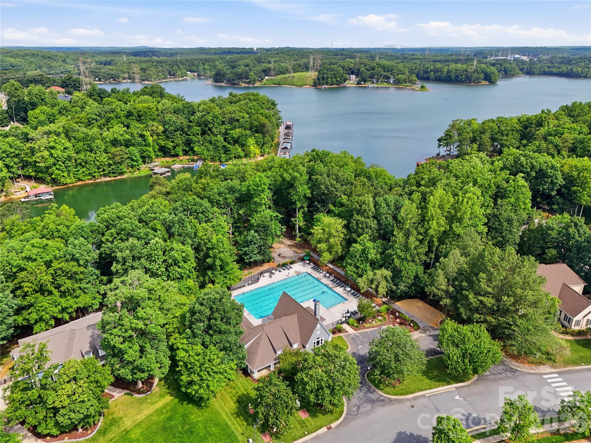 Photo 42 of 2940 Shady Reach Lane, Charlotte, NC