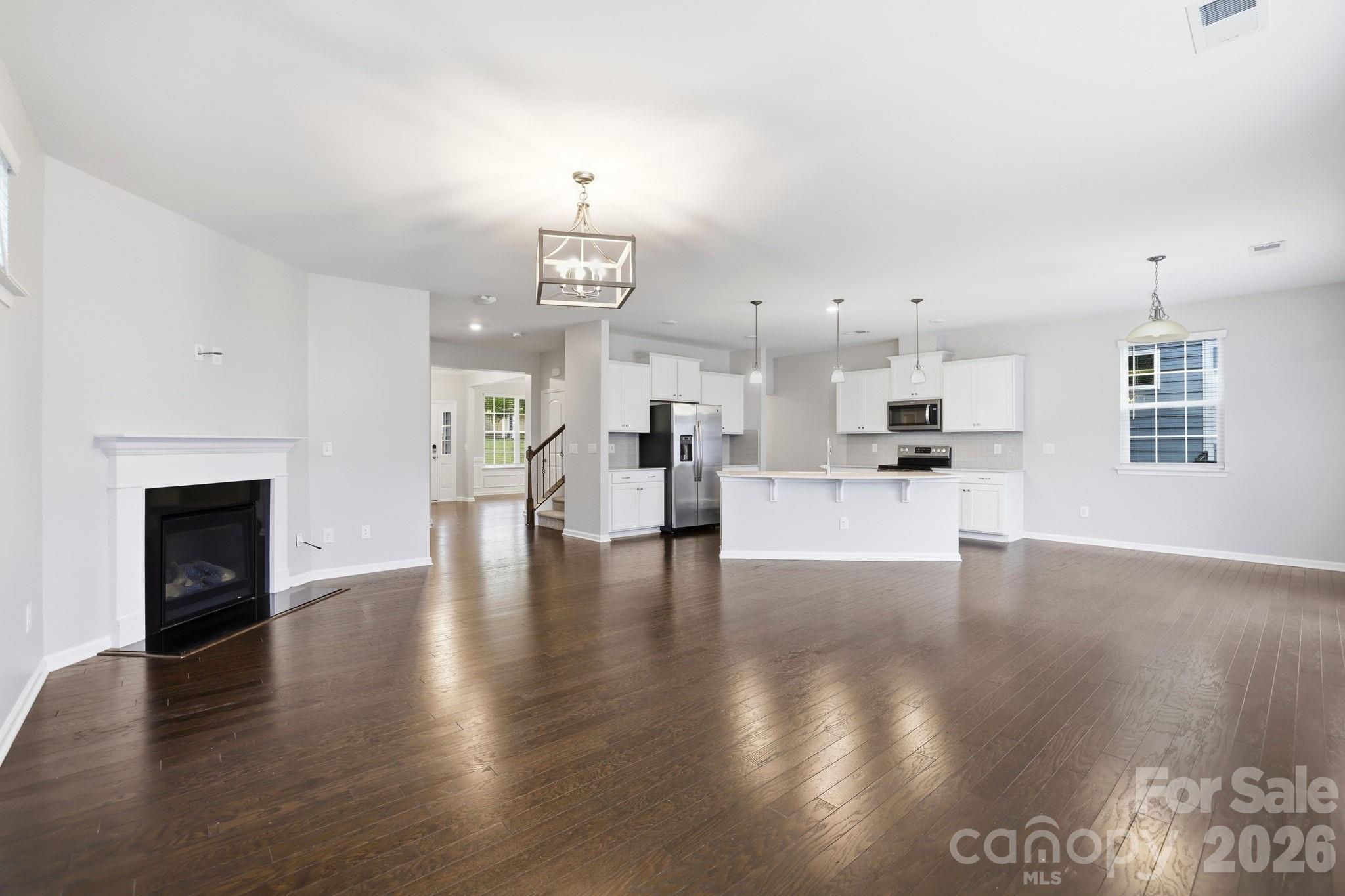 Photo 7 of 8123 Cornhill Avenue, Charlotte, NC