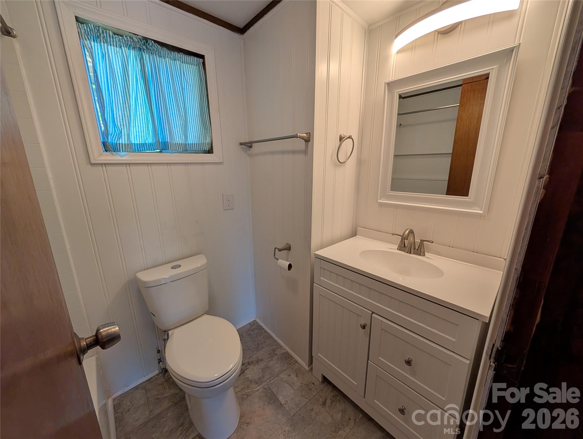 260 Oak Ridge Road, Hendersonville, NC - photo 17 of 25