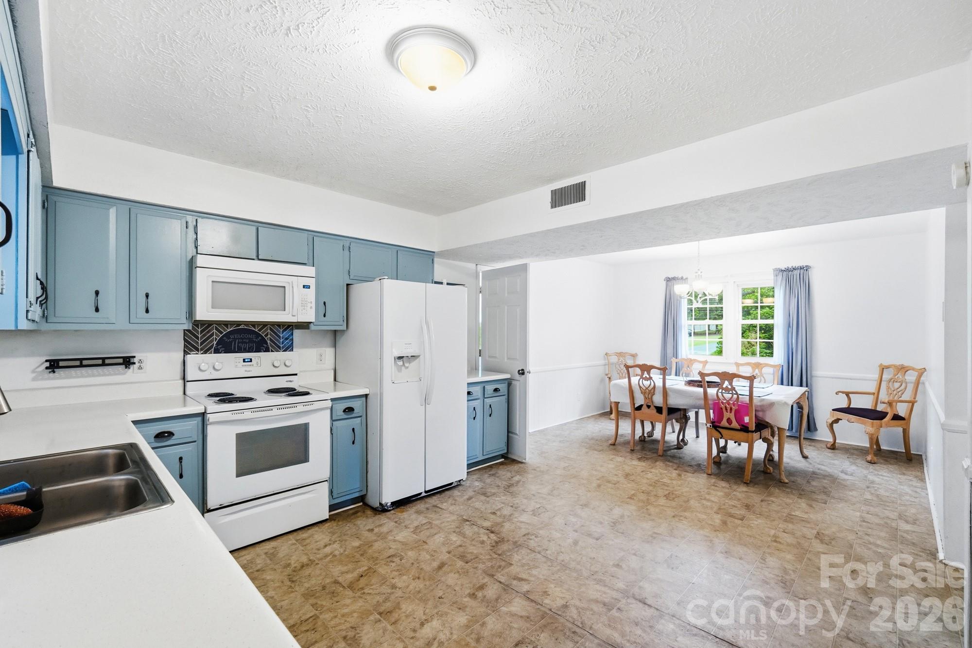 908 Forest Drive, Marshville, NC - photo 18 of 42