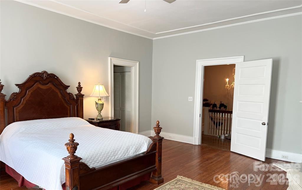 530 E Rutledge Avenue, Gaffney, SC - photo 33 of 48