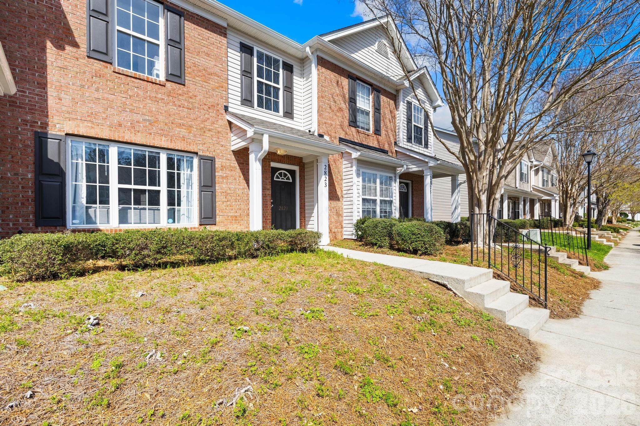Photo 4 of 2823 Summergrove Court, Matthews, NC