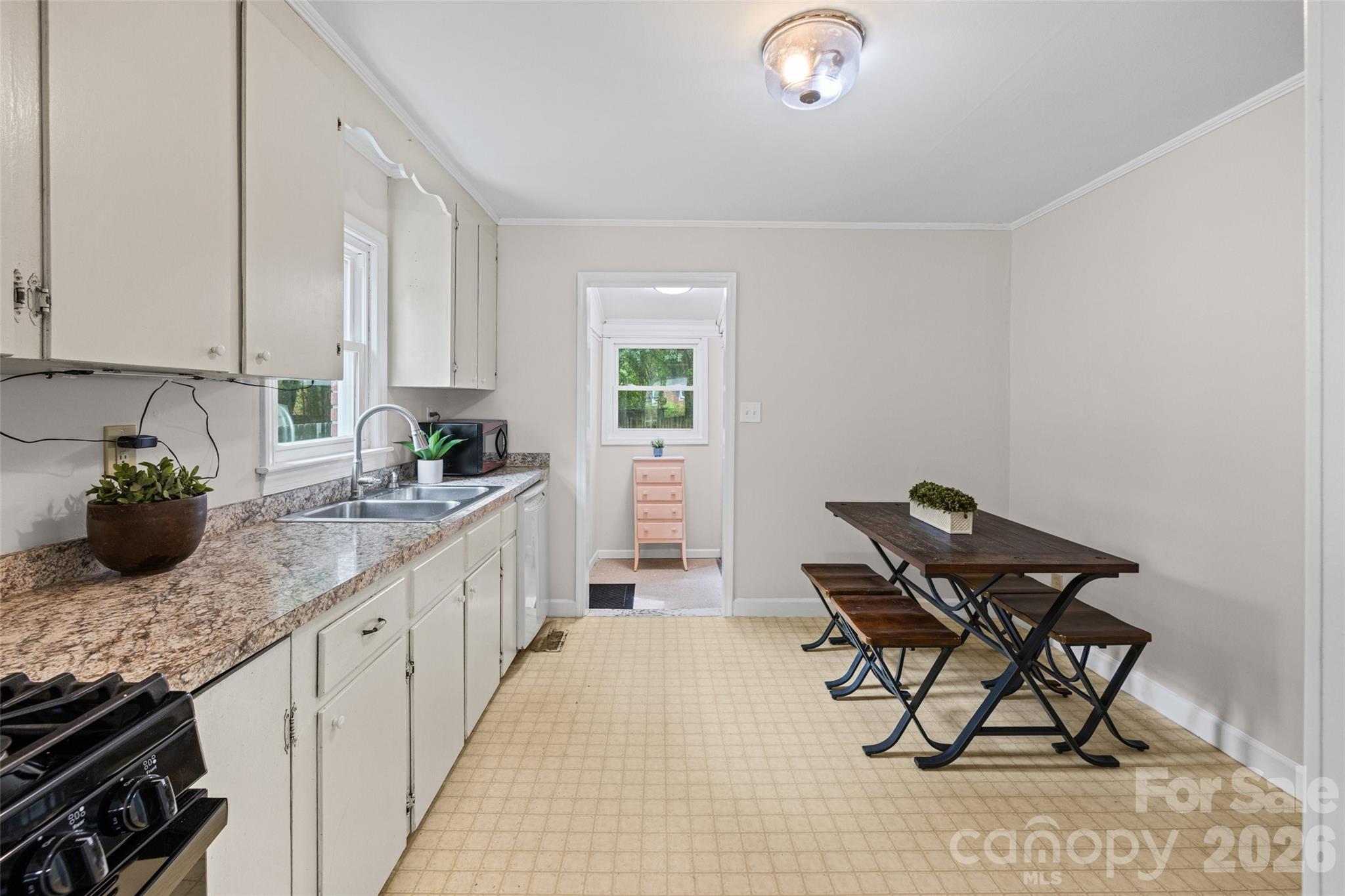 Photo 7 of 2242 Markham Court, Charlotte, NC