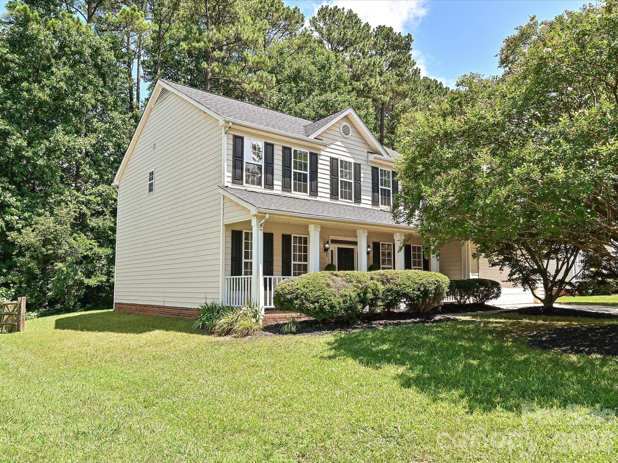 Home for sale at 6719 Reedy Creek Road, Charlotte, NC — photo 1 of 36