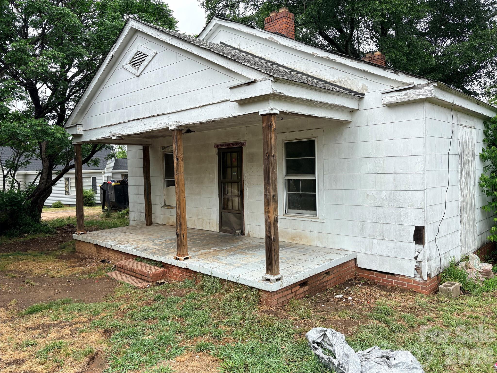 Photo 2 of 1286 Elmwood Avenue, Lancaster, SC