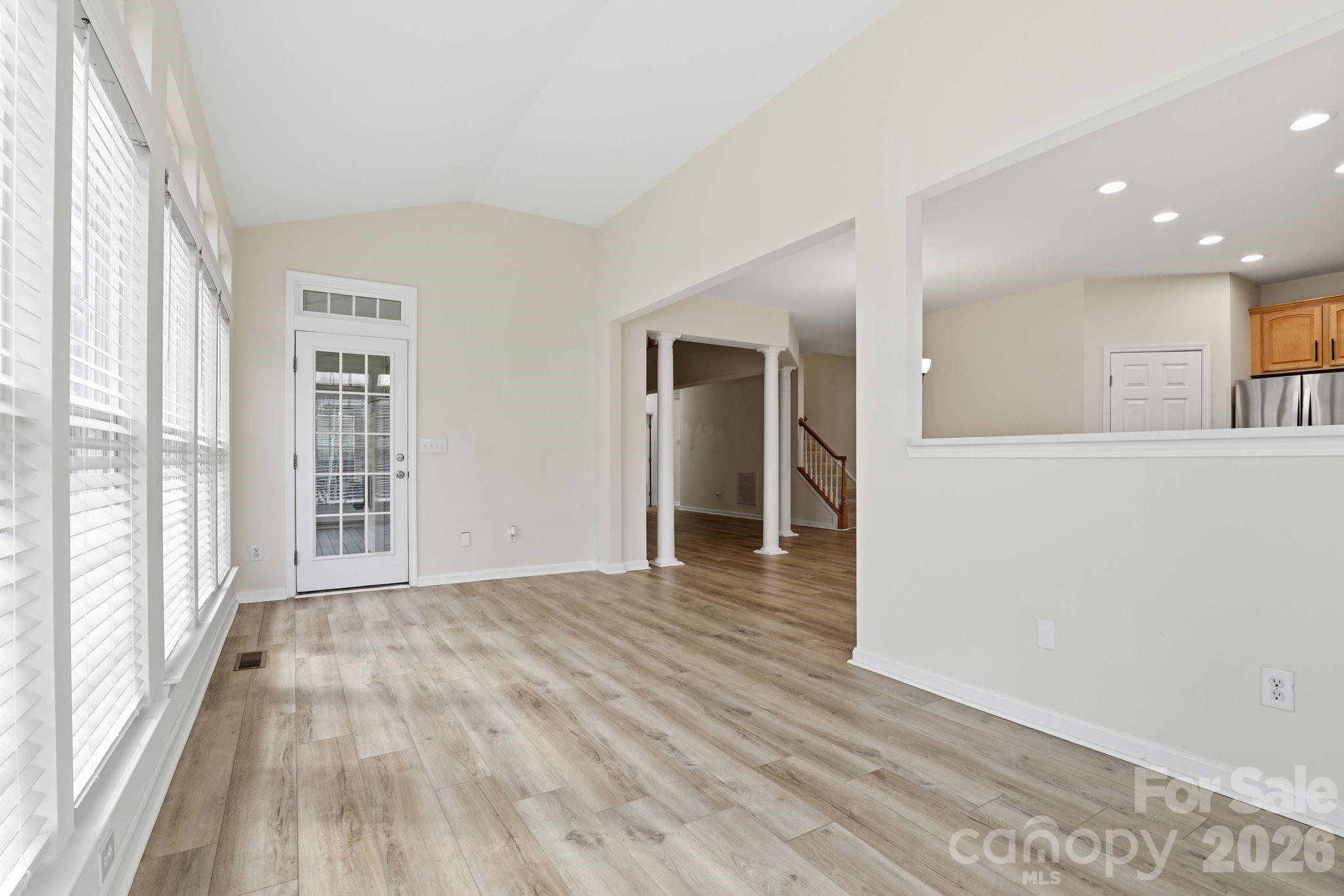 Photo 16 of 3909 Meadow Green Drive, Charlotte, NC
