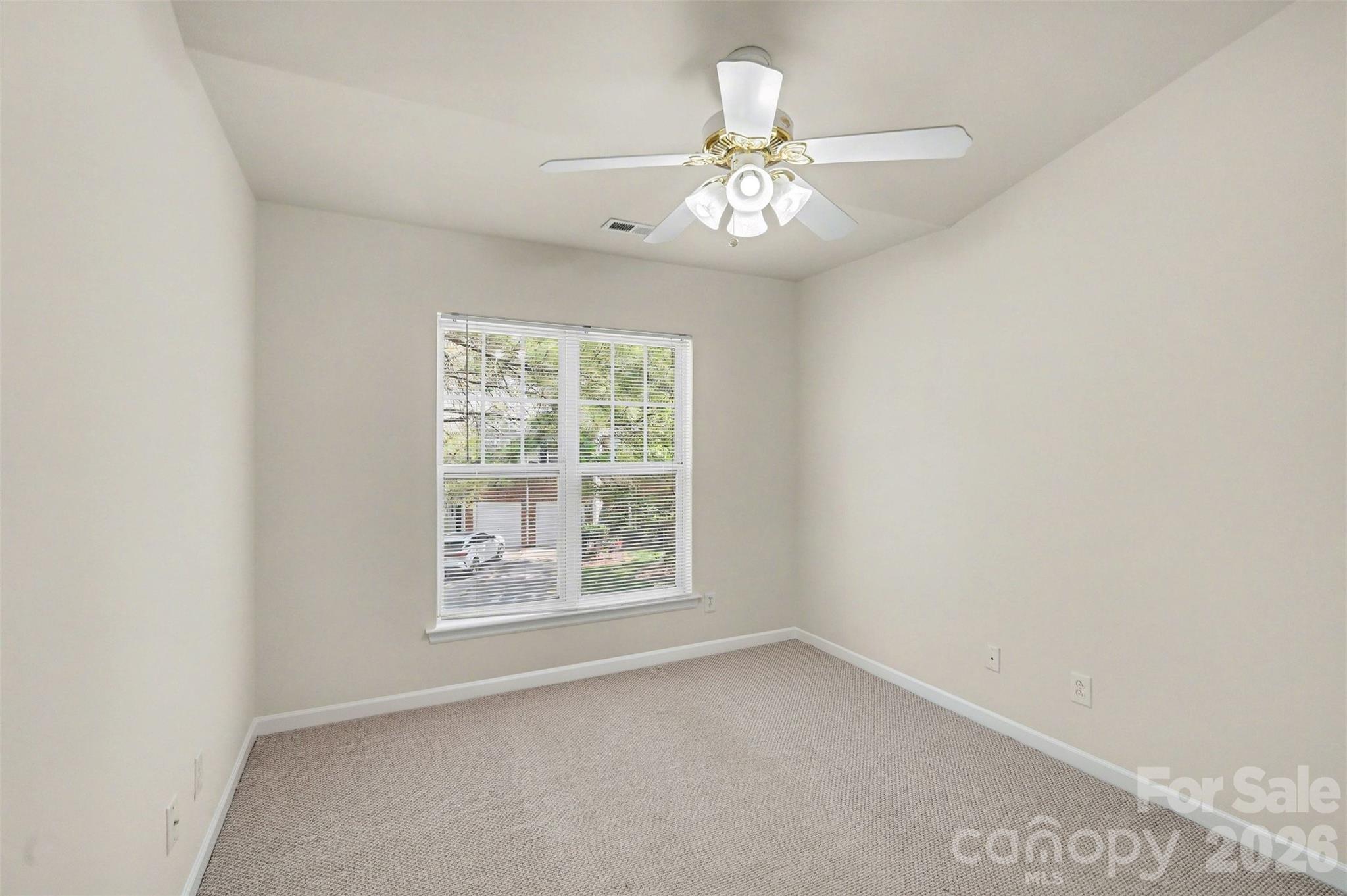 Photo 14 of 16914 Commons Creek Drive, Charlotte, NC