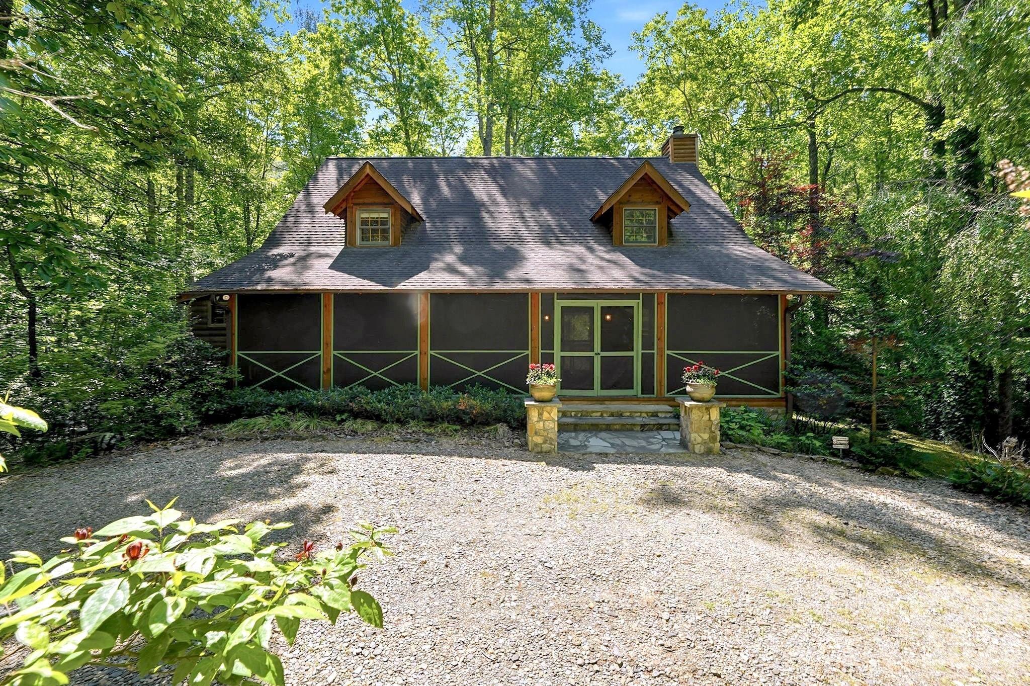 16 Shadow Brook Drive, Flat Rock, NC - photo 2 of 44