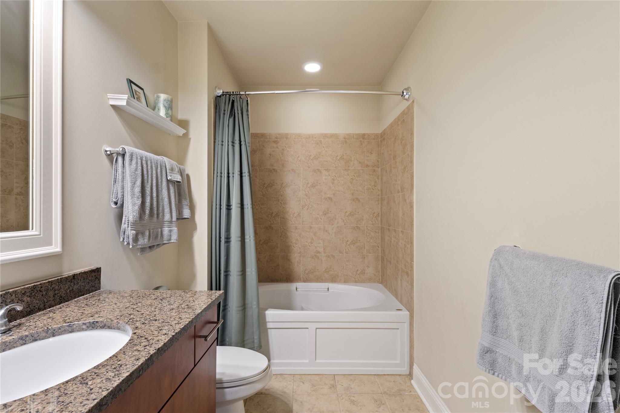 Photo 21 of 701 Royal Court603, Charlotte, NC