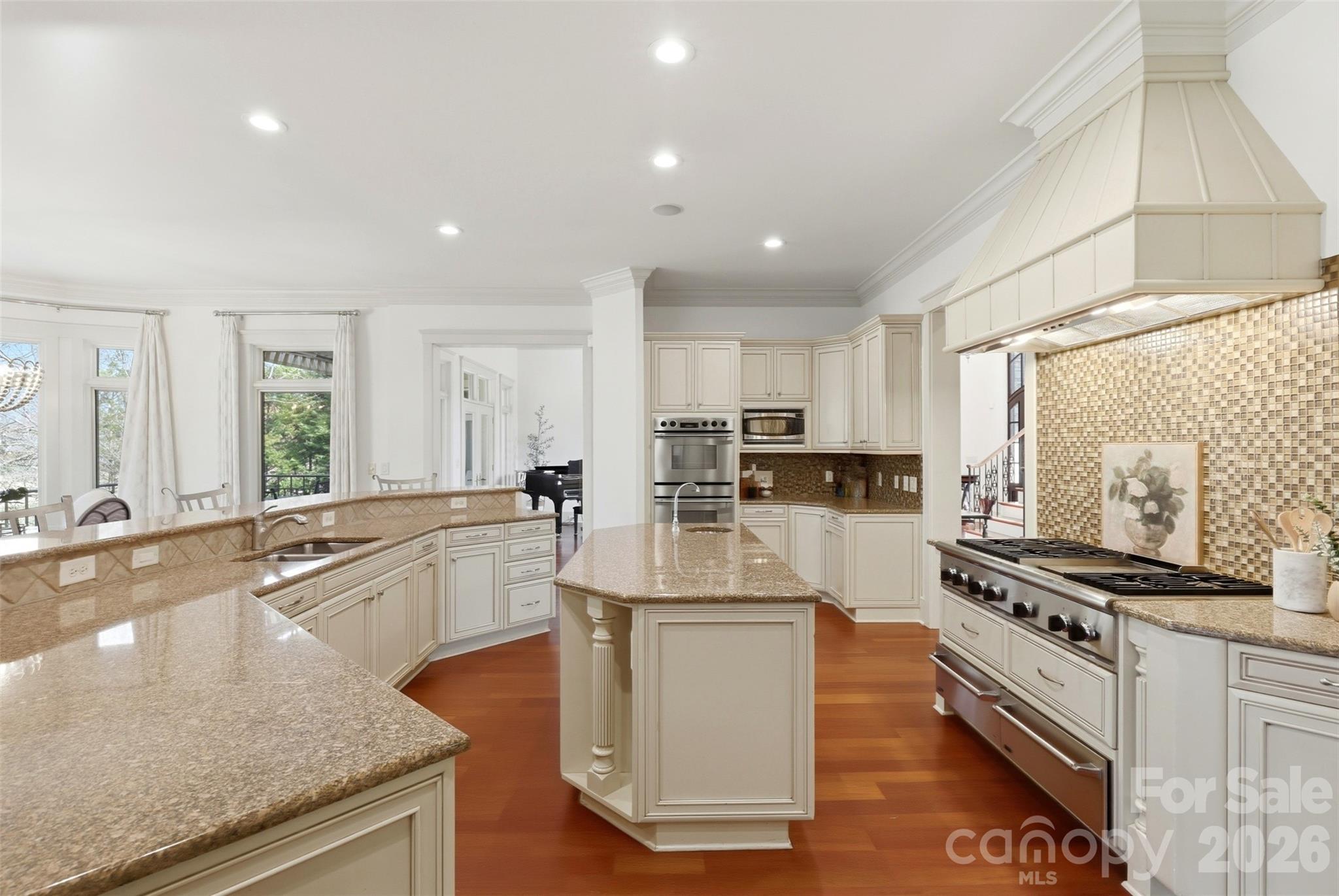 14606 Jockeys Ridge Drive, Charlotte, NC - photo 10 of 49