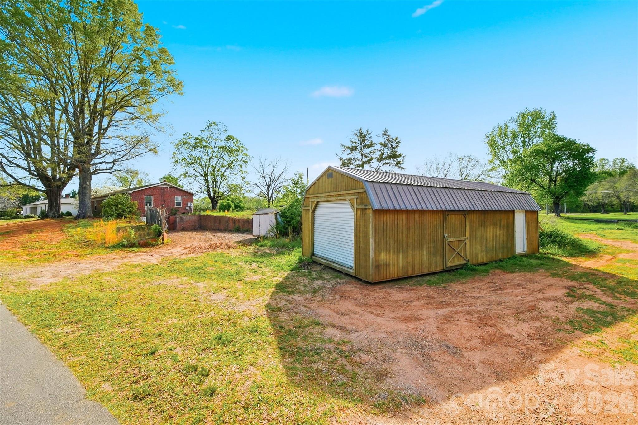 2610 20th Street Lane NE, Hickory, NC - photo 27 of 36