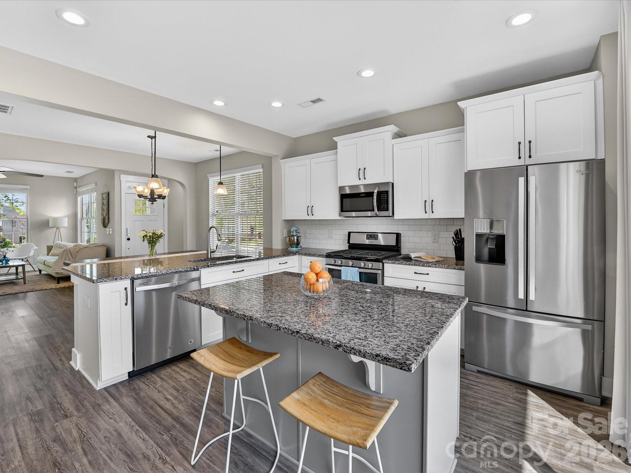 Photo 4 of 2718 Tranquil Oak Place, Charlotte, NC