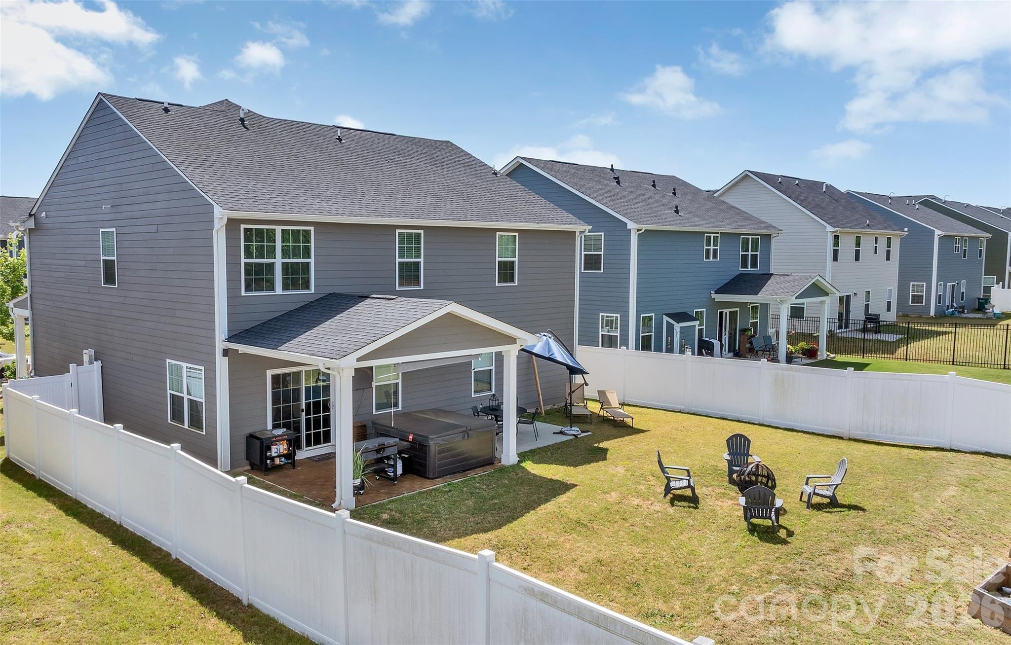 6087 Ives Avenue, Spartanburg, SC - photo 2 of 34