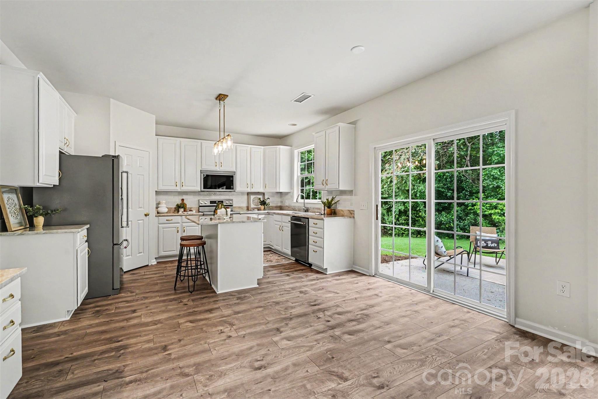 Photo 8 of 3113 Arborhill Road, Charlotte, NC