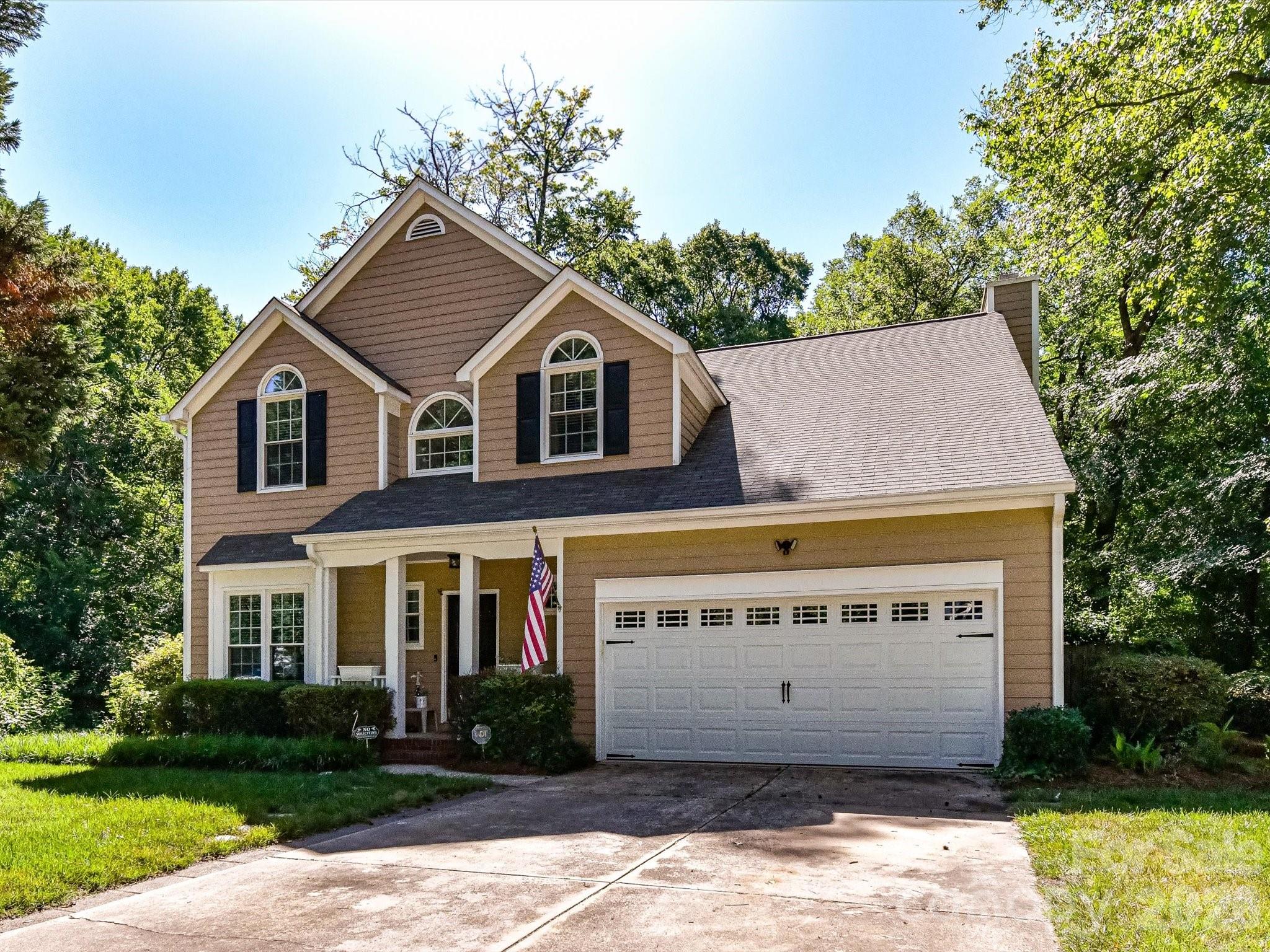 Photo 3 of 4411 Poplar Grove Drive, Charlotte, NC