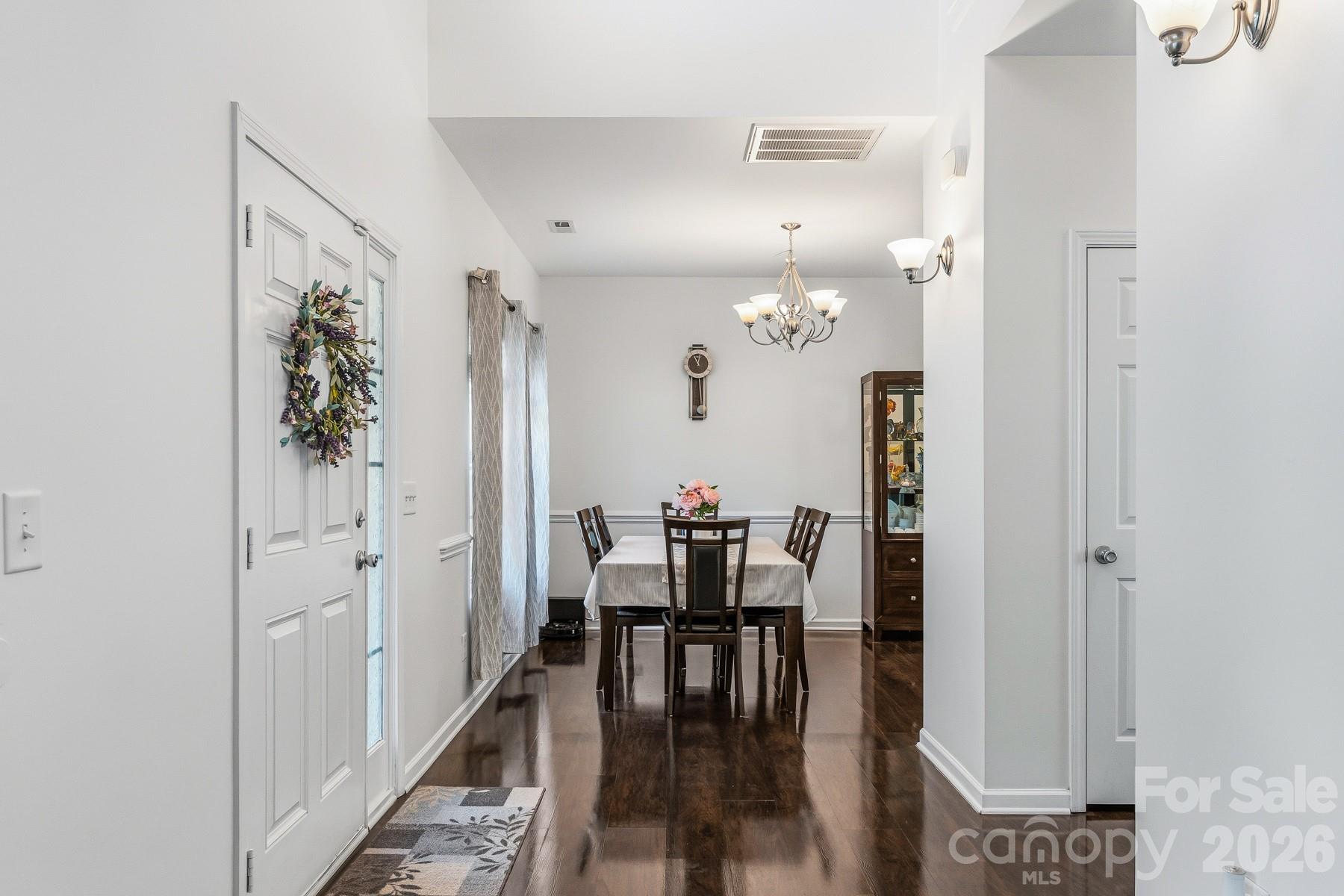 Photo 7 of 4816 Delprado Circle, Charlotte, NC