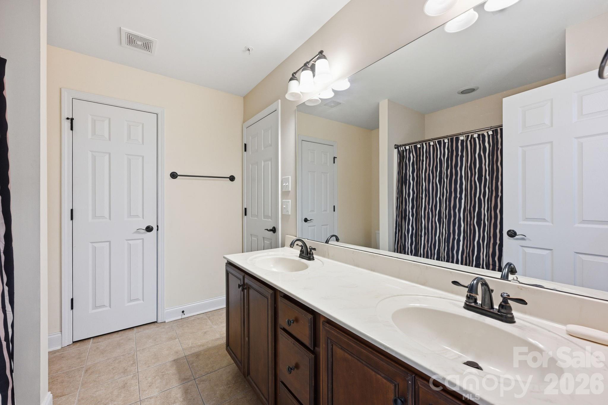 1434 Steeplechase Drive, Mount Pleasant, NC - photo 36 of 49