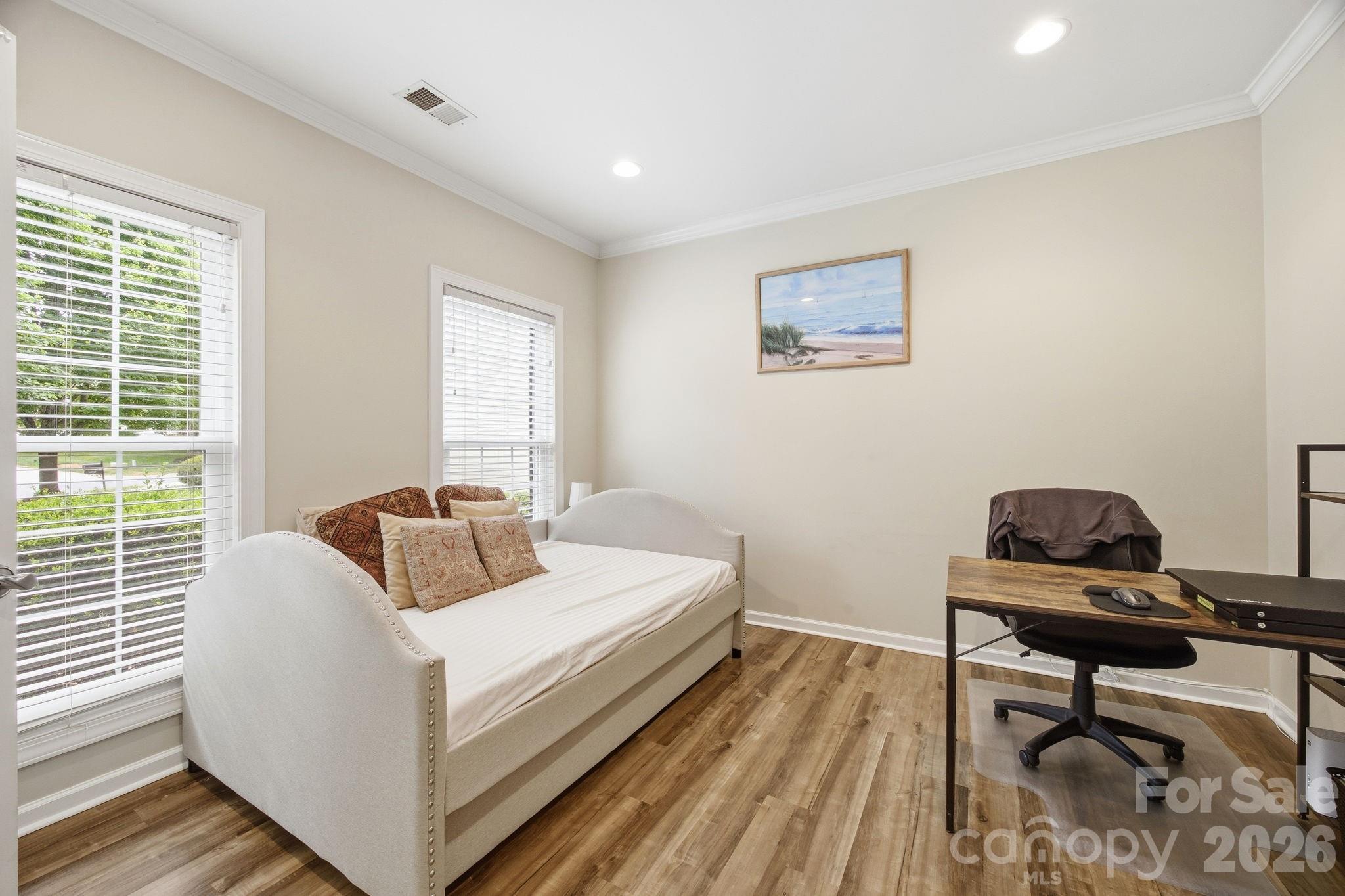 Photo 4 of 16106 Cloverleaf Court, Charlotte, NC