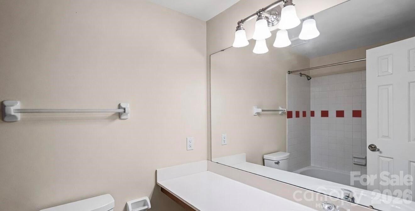 10912 Balbriggan Court, Charlotte, NC - photo 10 of 17