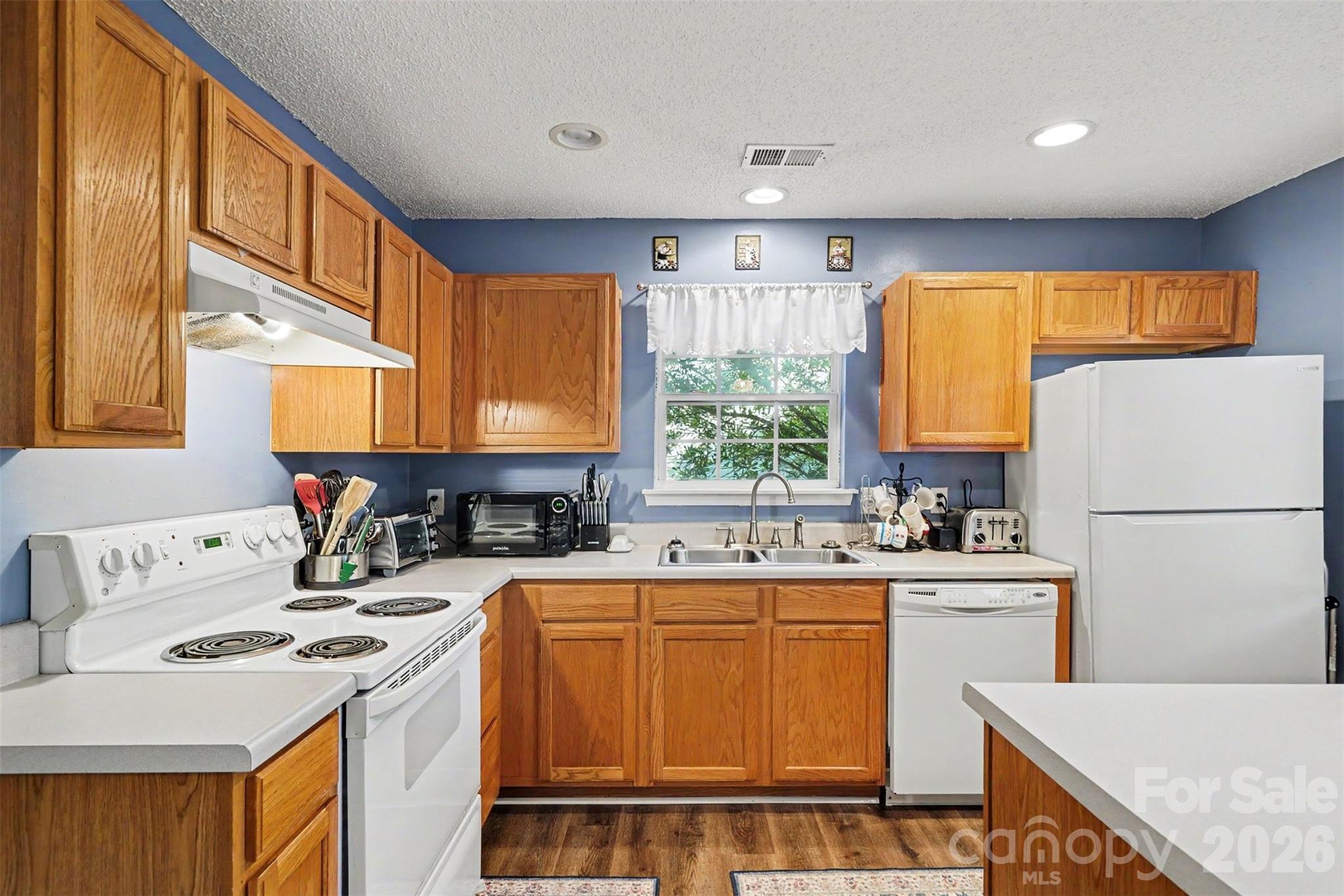 420 Scarlett Lane, Fort Mill, SC - photo 11 of 29