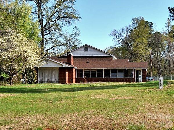 8106 Mount Holly Road, Charlotte, NC