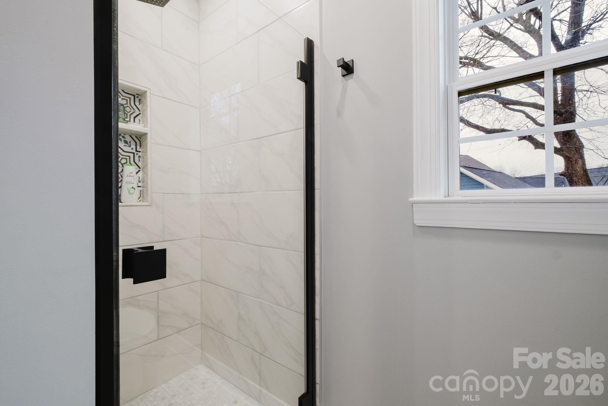 2711 Clemson Avenue, Charlotte, NC - photo 23 of 43