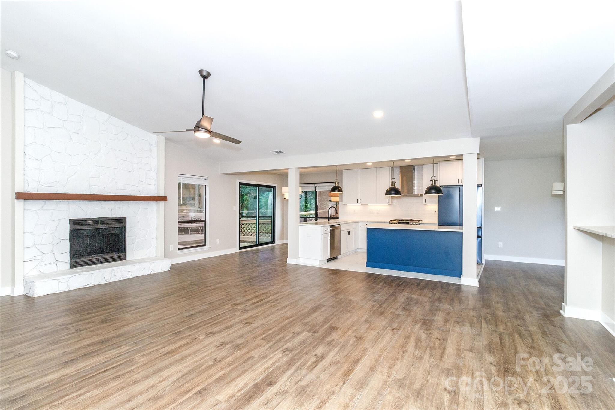 Photo 5 of 4020 Bon Rea Drive, Charlotte, NC