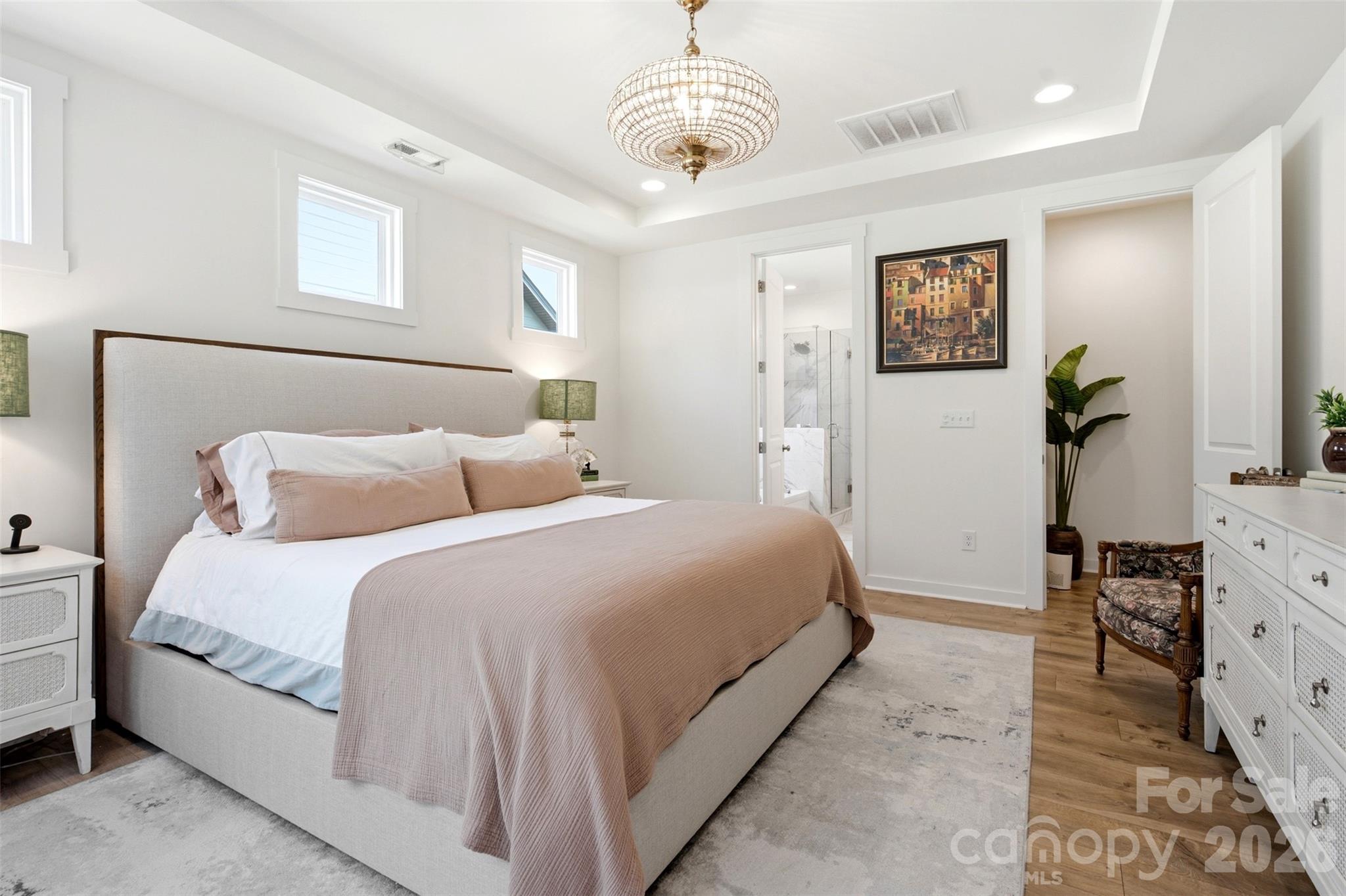 Photo 14 of 15611 Walnut Hill Drive, Charlotte, NC