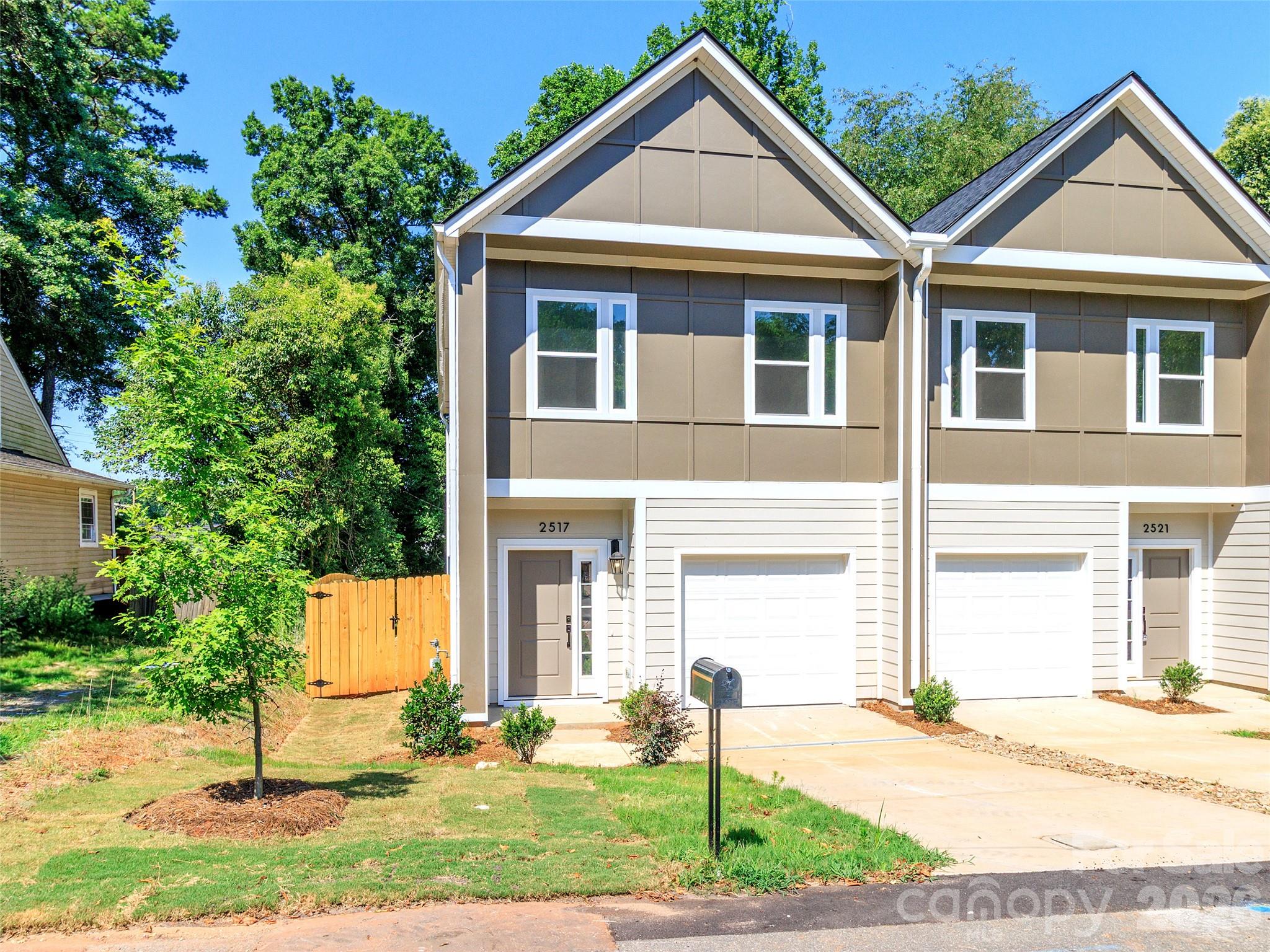 Photo 3 of 2517 Elon Street, Charlotte, NC