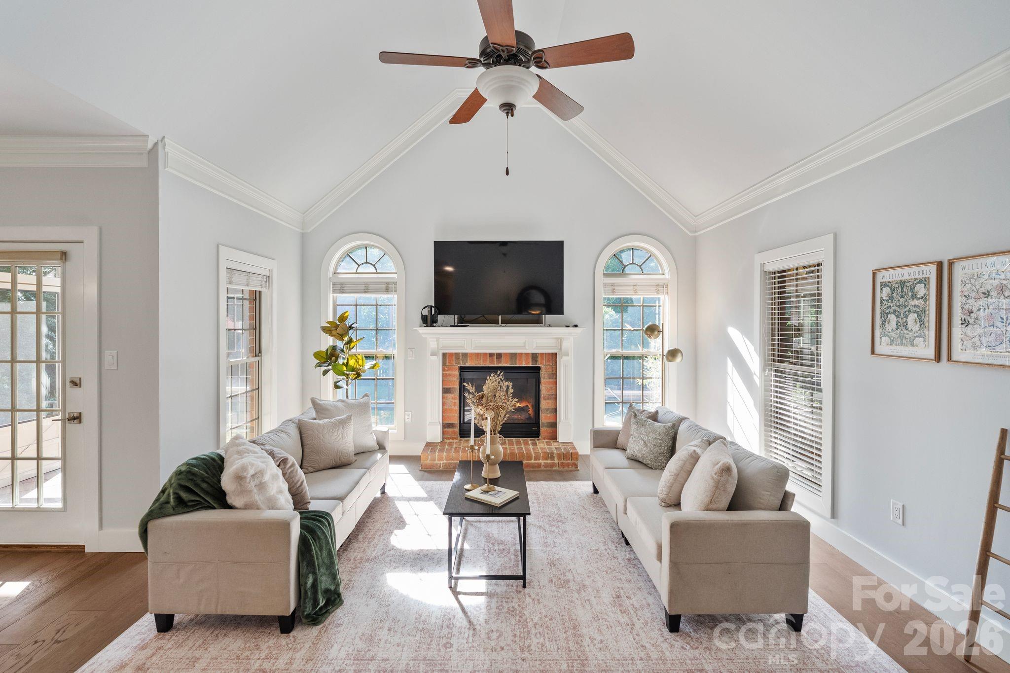 526 Ballymote Court, Matthews, NC