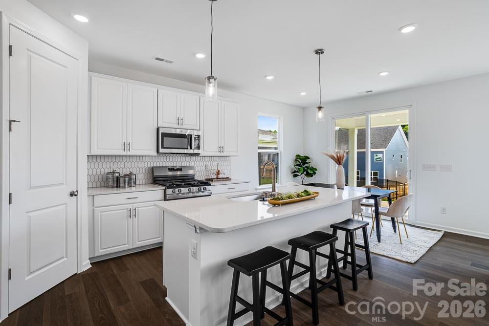 Photo 5 of 18230 Torchbearer Lane, Charlotte, NC