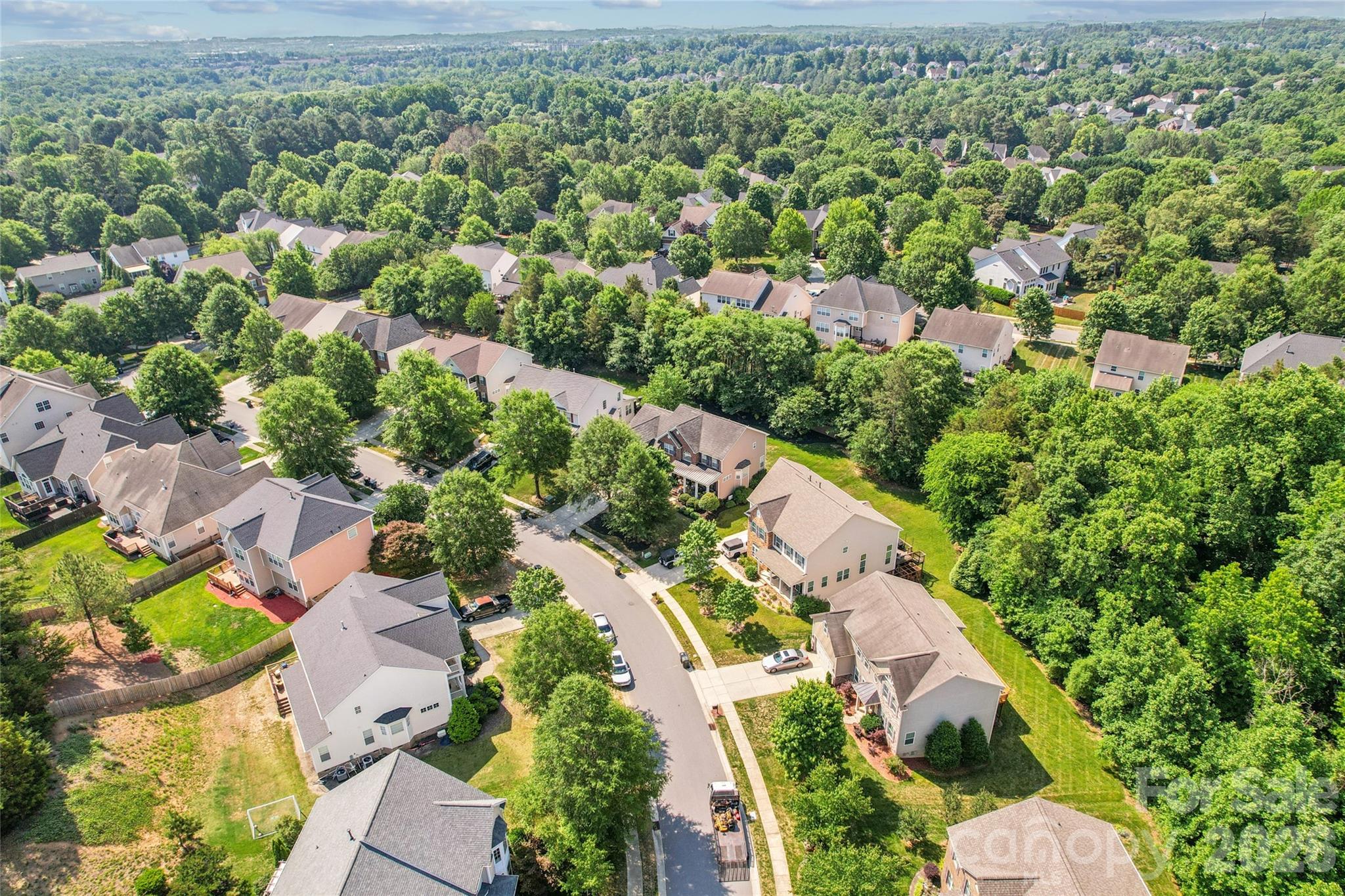 9639 Brandybuck Drive NW, Charlotte, NC - photo 41 of 44