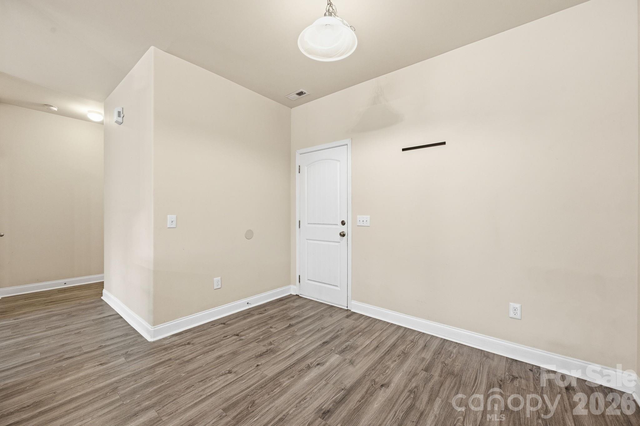 Home for sale at 7820 Rockland Drive, Charlotte, NC — photo 11 of 40
