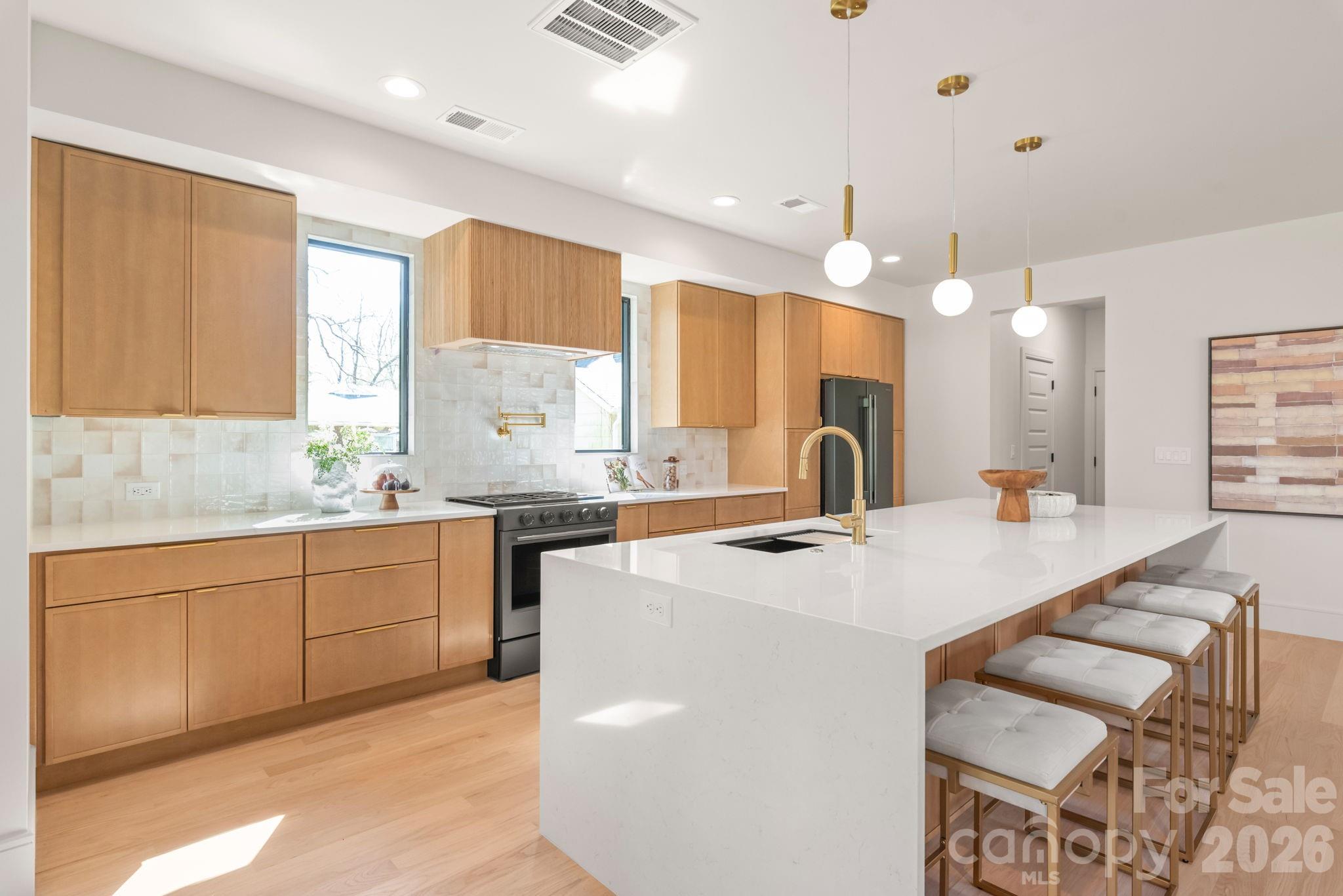 Photo 9 of 1814 Logie Avenue, Charlotte, NC