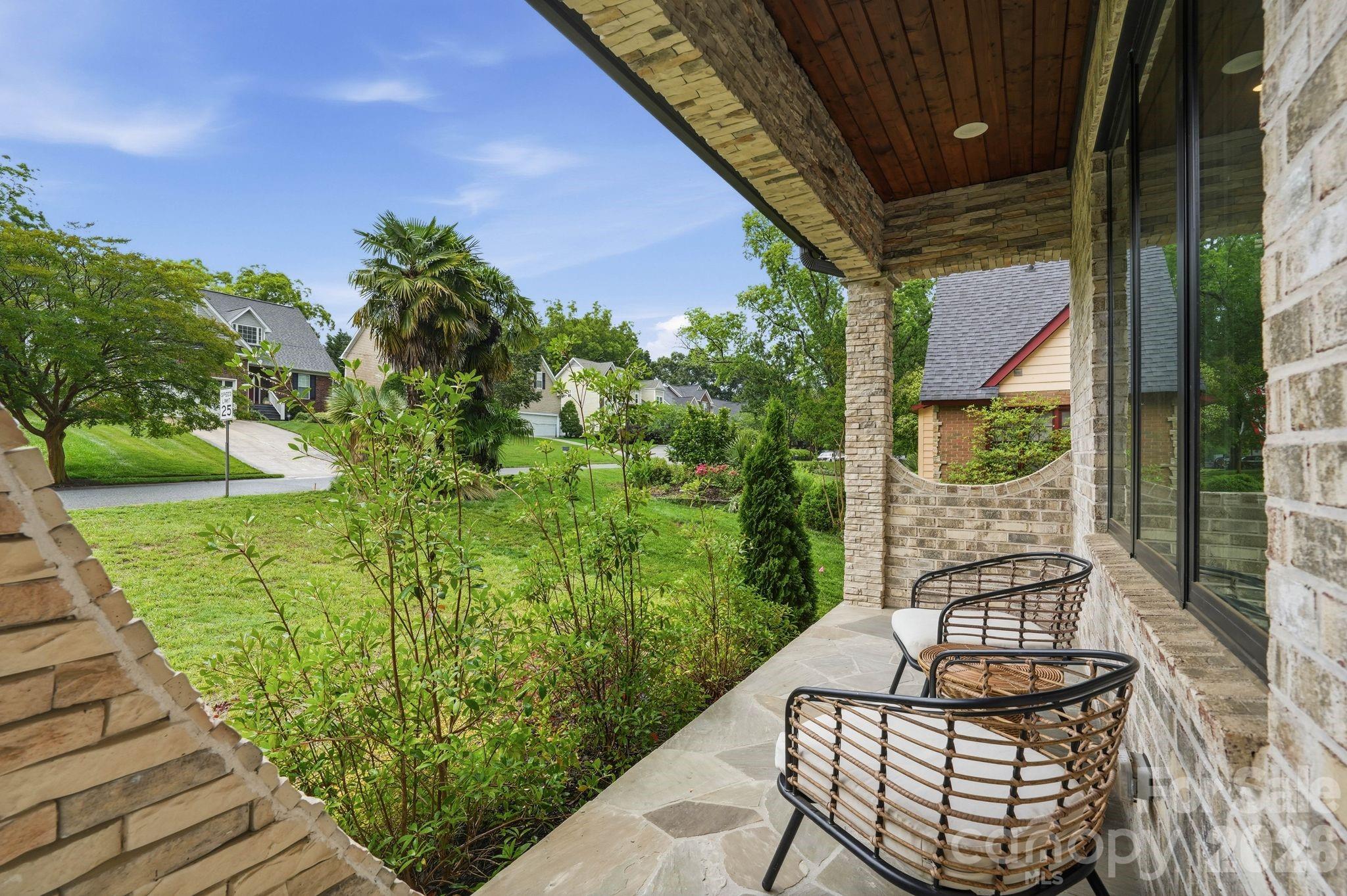 Photo 4 of 4547 Emory Lane, Charlotte, NC