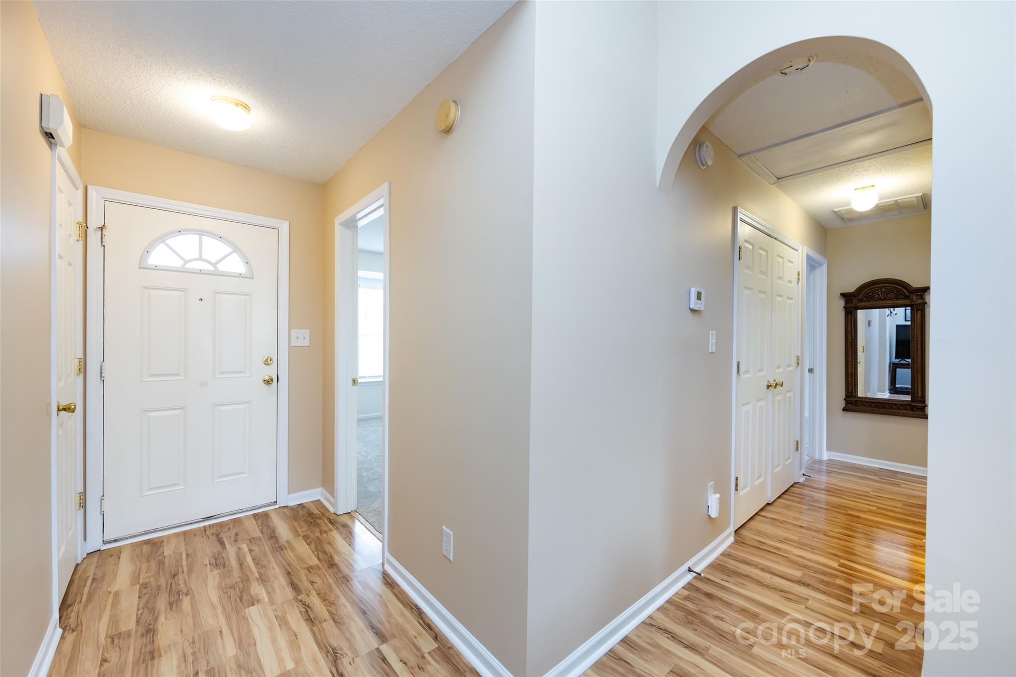 Photo 8 of 11015 Olde English Drive, Charlotte, NC
