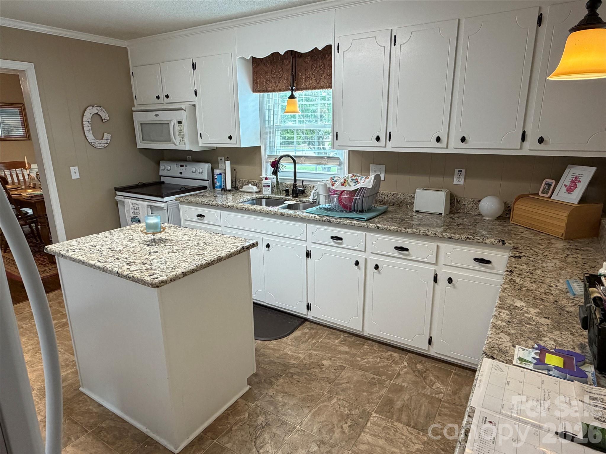 202 W Stevens Drive, Kershaw, SC - photo 13 of 33