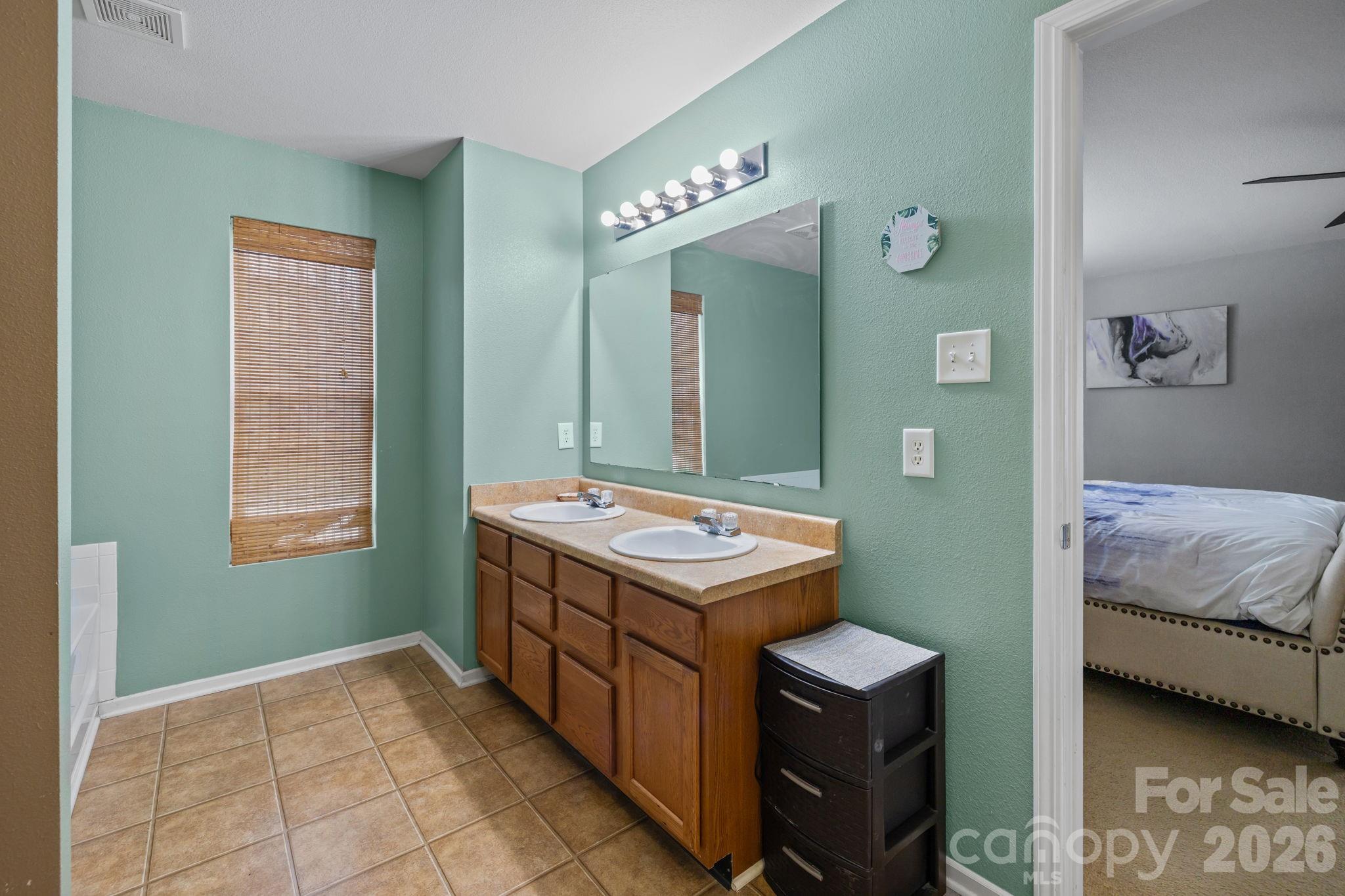 Photo 23 of 6127 Blue Ash Lane, Charlotte, NC
