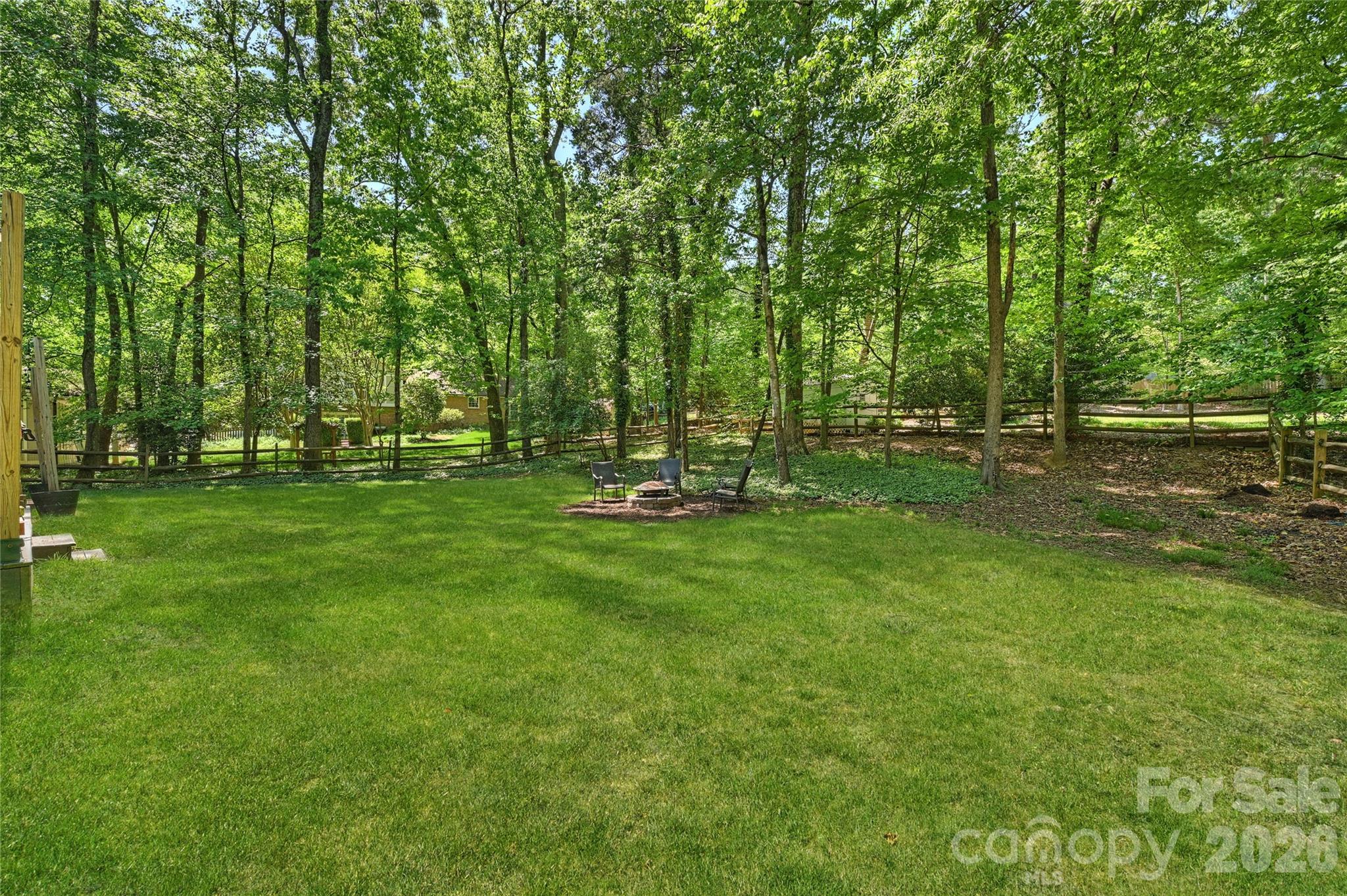 Photo 32 of 5525 Lancelot Drive, Charlotte, NC
