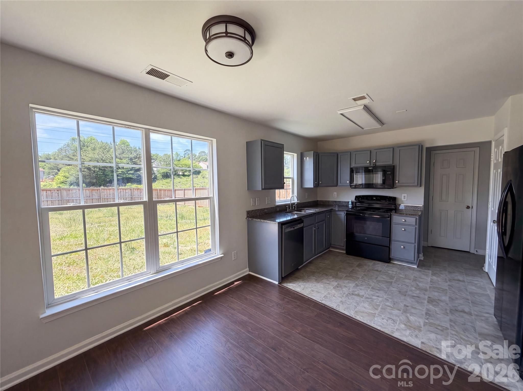 Photo 6 of 7115 Wandering Creek Drive, Charlotte, NC