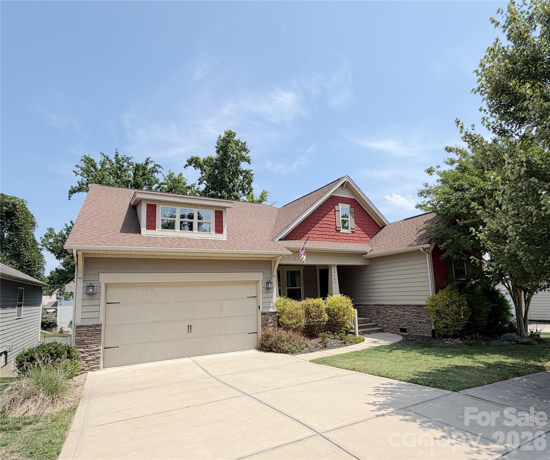 Home for sale at 10403 Drake Hill Drive, Huntersville, NC — photo 2 of 38