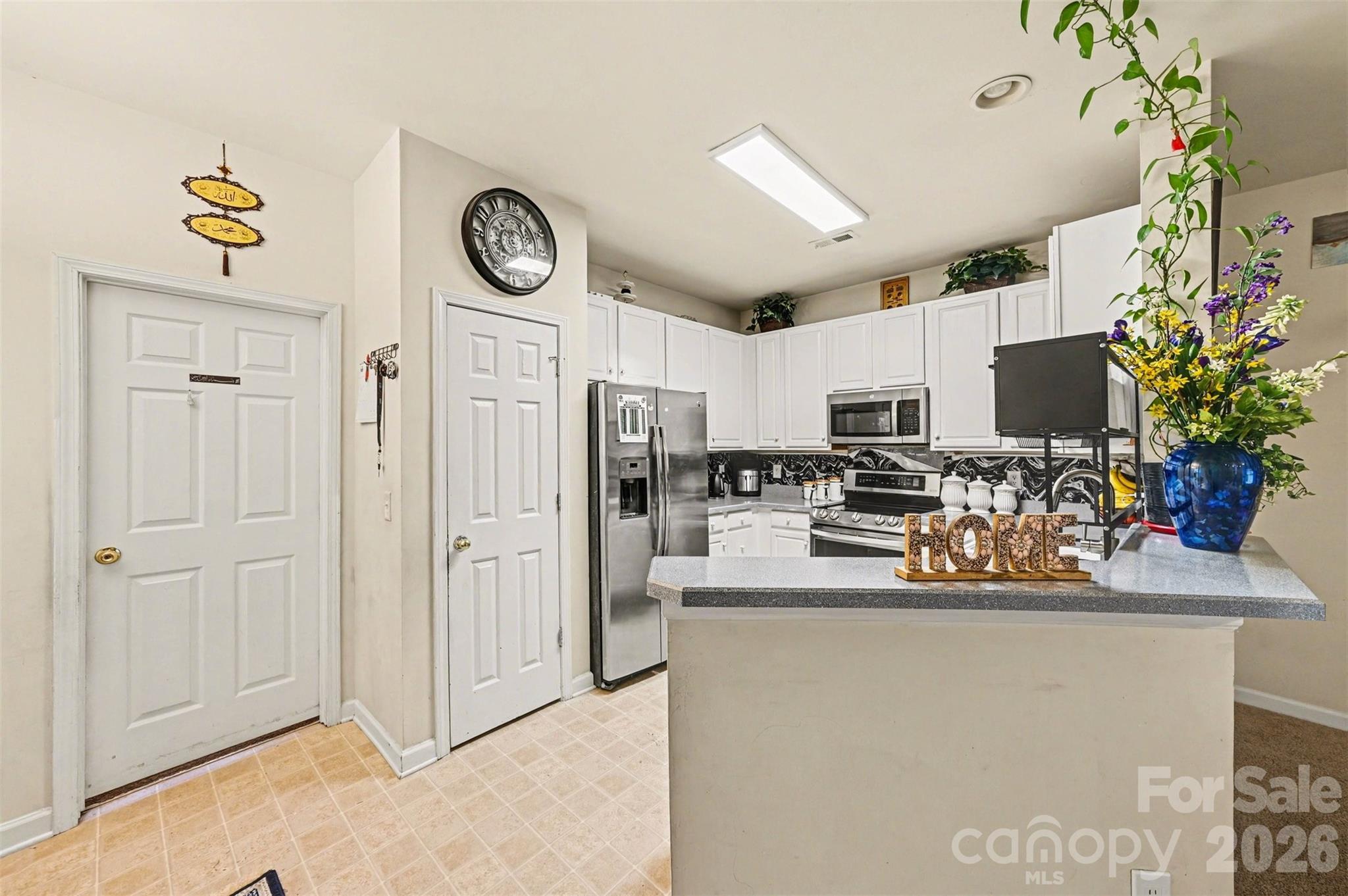Photo 10 of 5767 Bent Creek Circle, Charlotte, NC