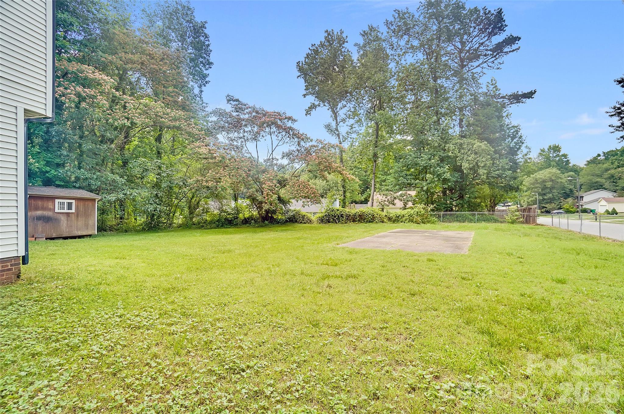 Photo 43 of 900 Highland Mist Lane, Charlotte, NC