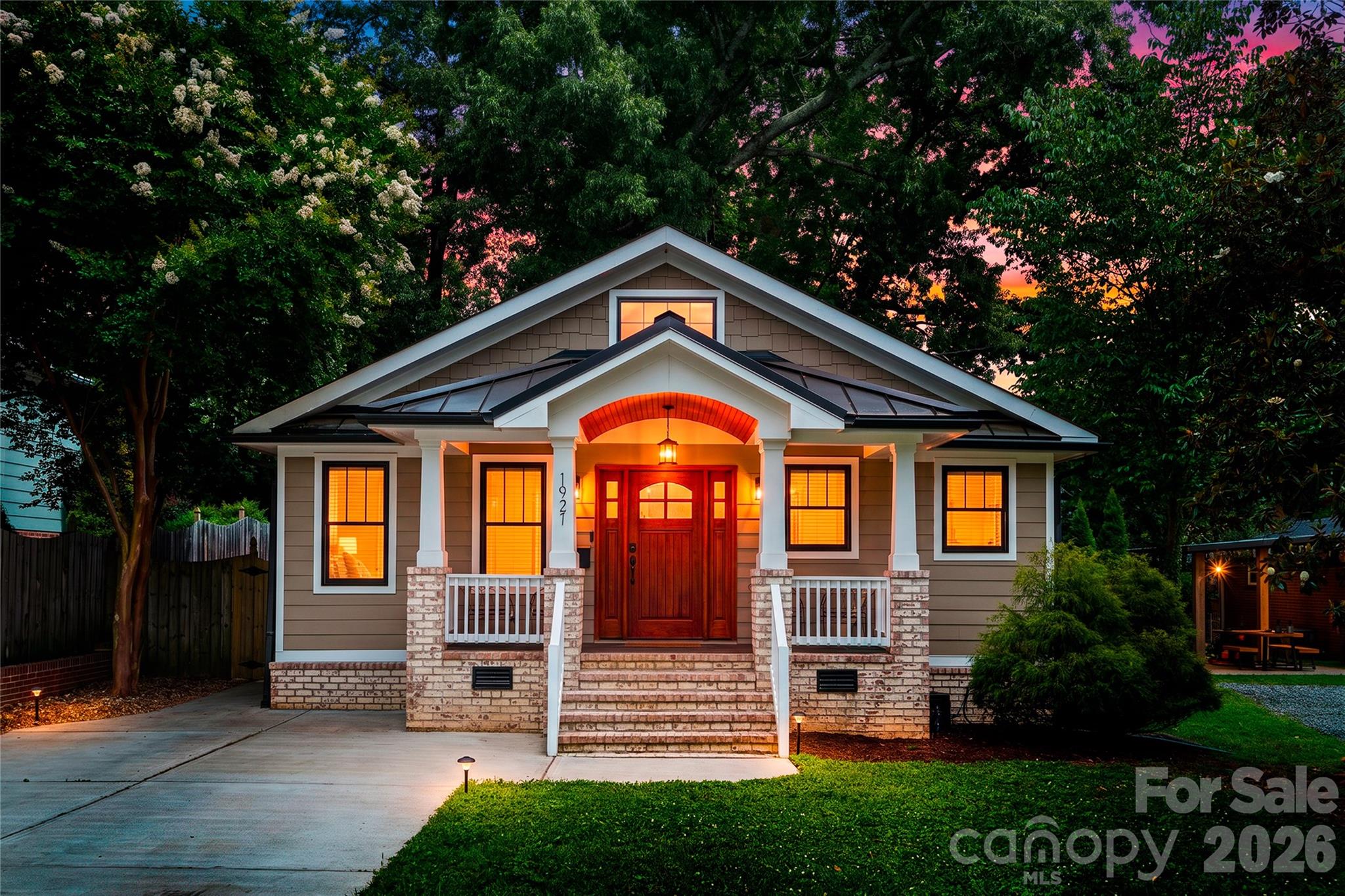 Home for sale at 1921 Cumberland Avenue, Charlotte, NC — photo 1 of 43