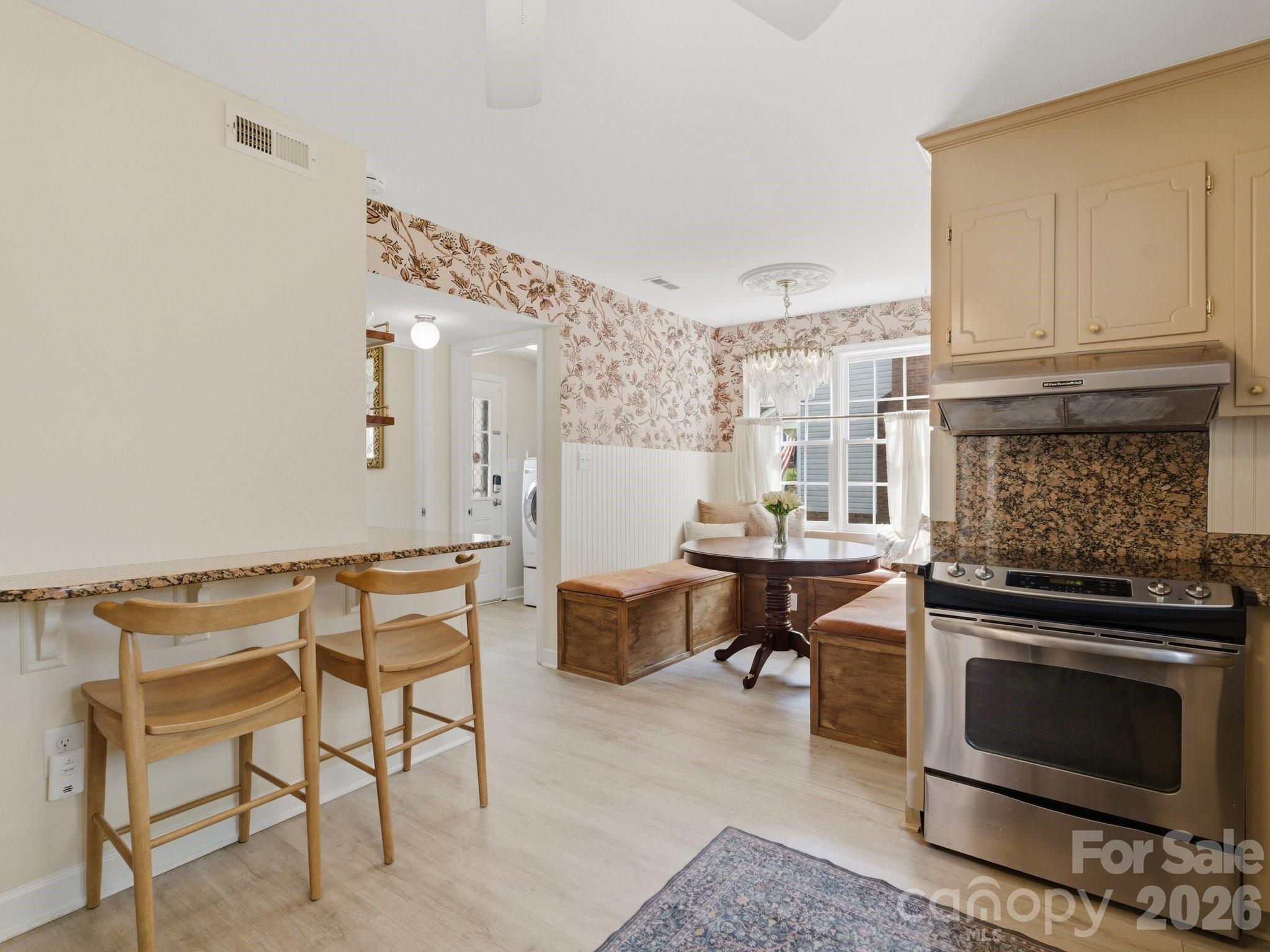 Photo 13 of 9234 Covedale Drive, Charlotte, NC